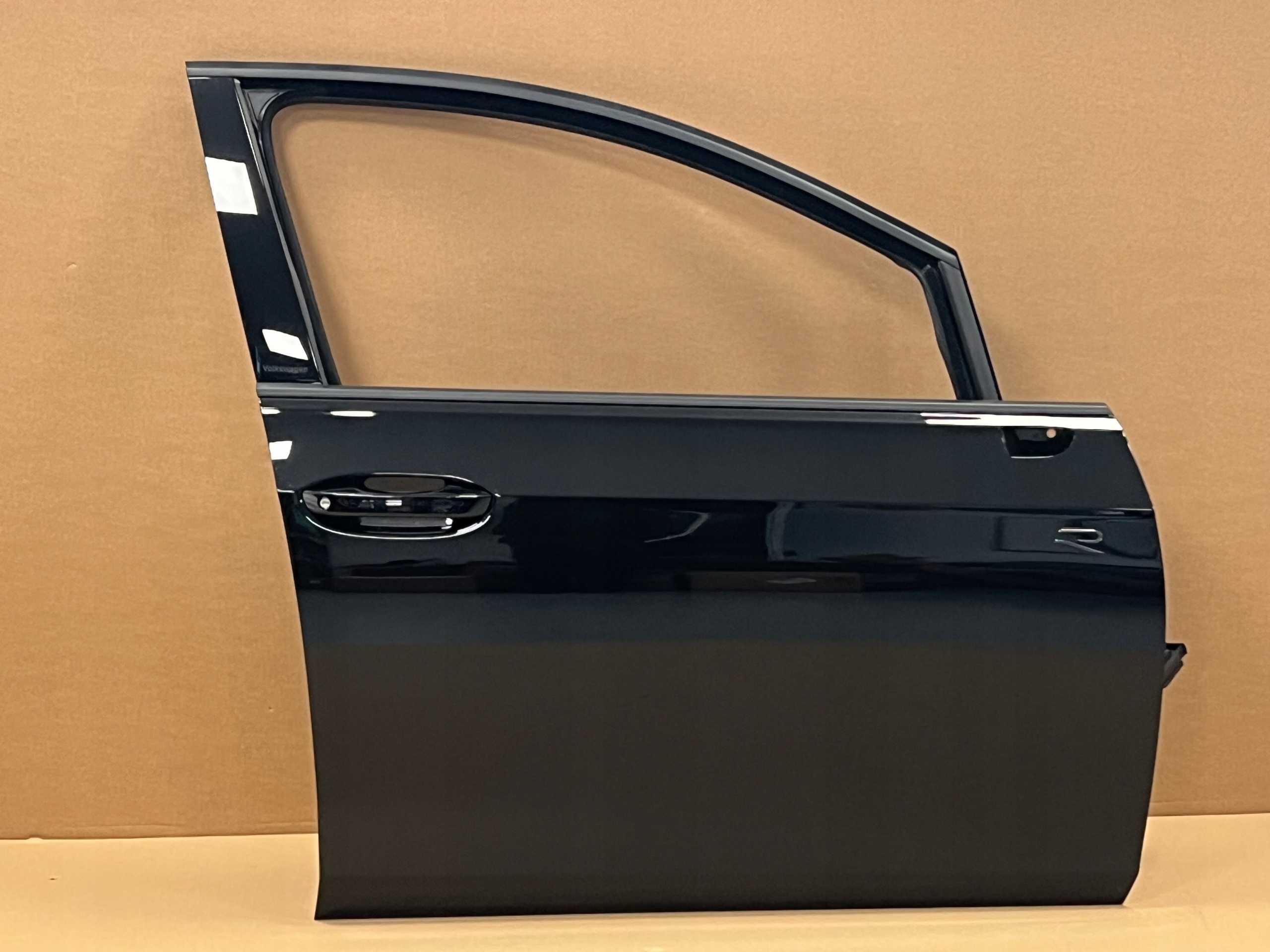 VW GOLF 8 VIII DRZWI PRAWE PRZÓD LY9T za 3500.00PLN z Wrocław - Allegro ...