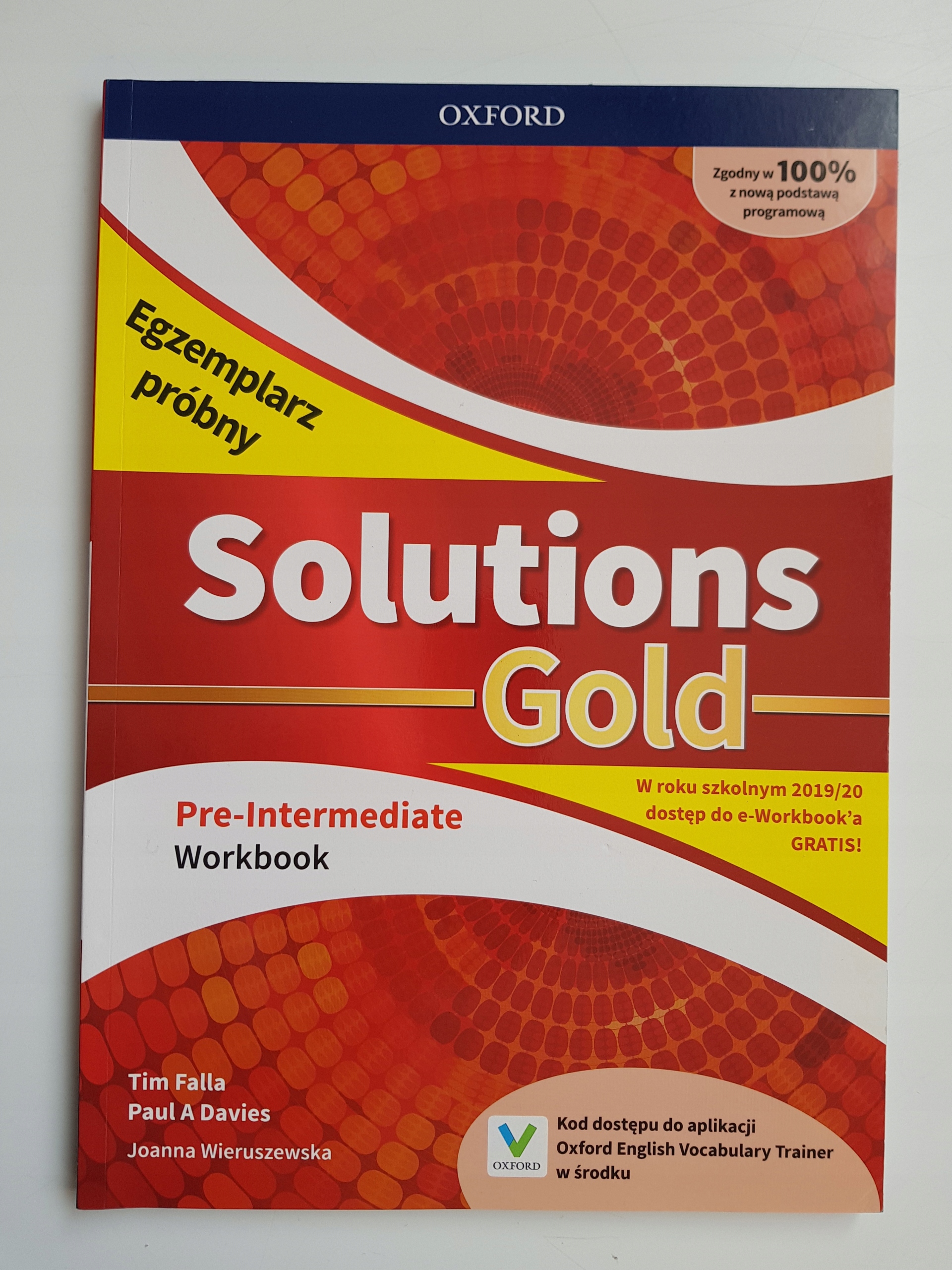 SOLUTIONS GOLD PRE - INTERMEDIATE WORKBOOK ĆWICZENIA FALLA - porównaj ...