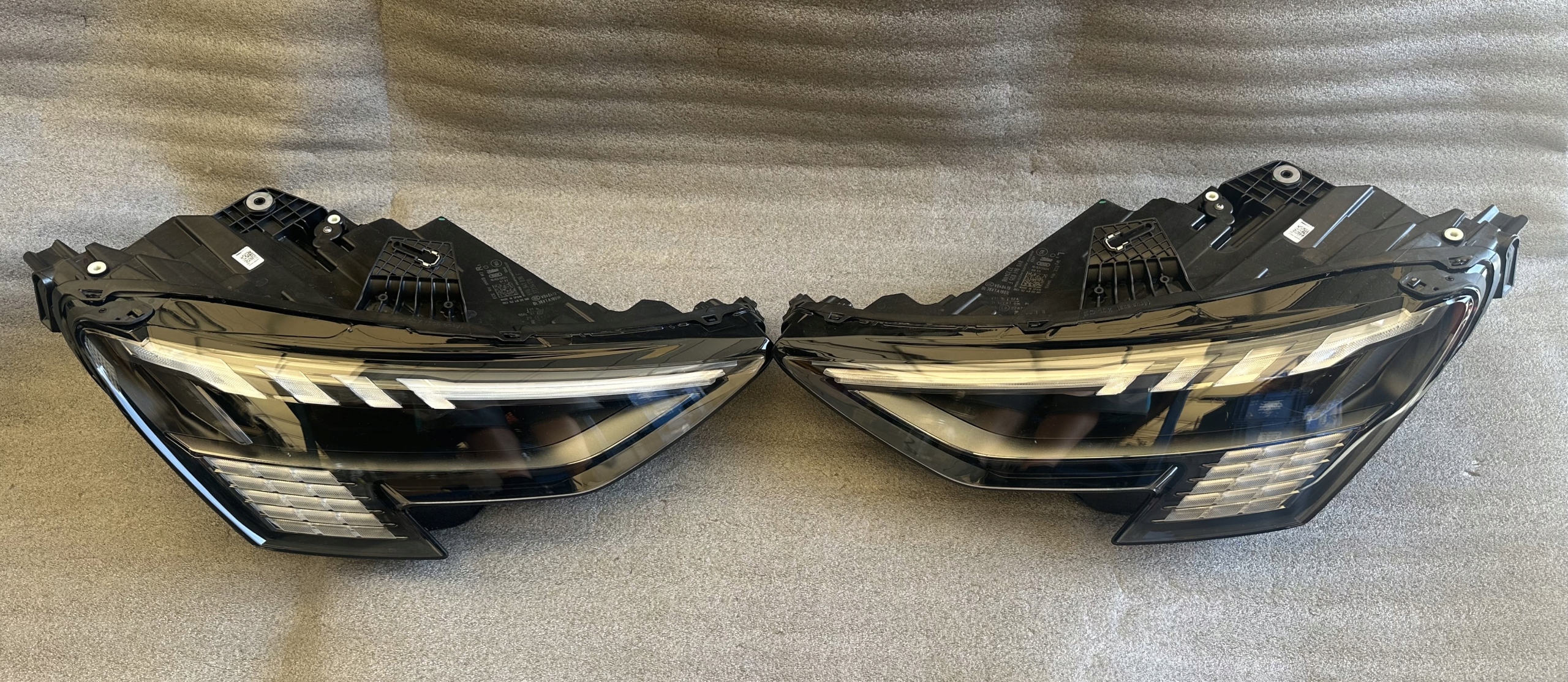 !AUDI A3 RS3 8Y LAMPA PRAWA LEWA FULL LED MATRIX! za 11200.00PLN z ...