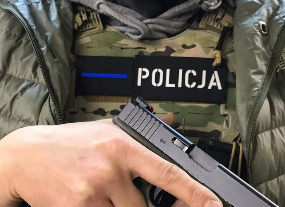 MORALE PATCH POLICJA CNL BLK 63x45 • Cena, Opinie • Naszywki ...