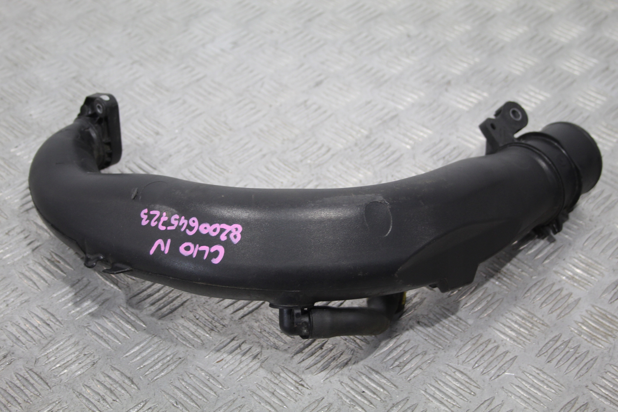 RURA PRZEWÓD POWIETRZA INTERCOOLERA CLIO IV 4 8200645723 za 10 zł z ...