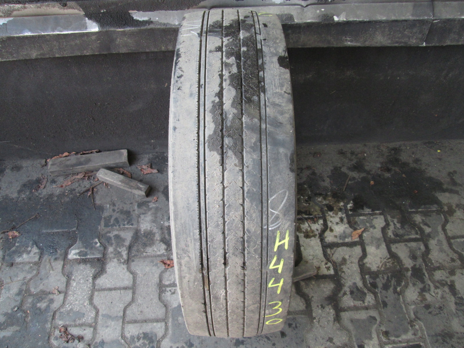 ! Bridgestone R227 305/70r19.5 w Opony i felgi - Allegro.pl