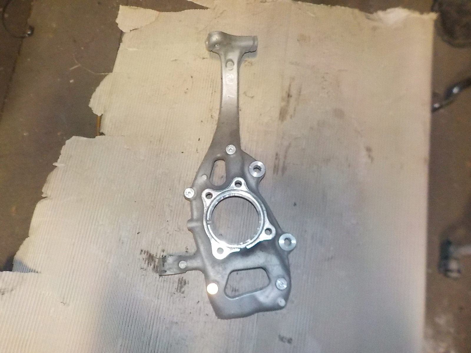 ZAWIESZENIE ZWROTNICA PRZOD LEWA AUDI A4 B9 A5 S5 F53 F57 8W0407241F ...