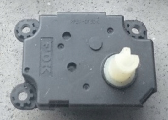 ASX LANCER OUTLANDER SILNICZEK REGULACJI NAWIEWU 7820A080 za 89 zł z ...