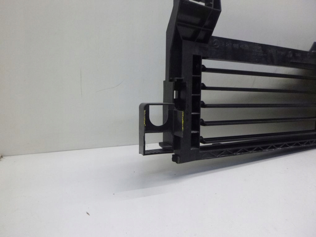 2478854500 2478854500 - MERCEDES B класс в 247 вход жалюзи решетка ...