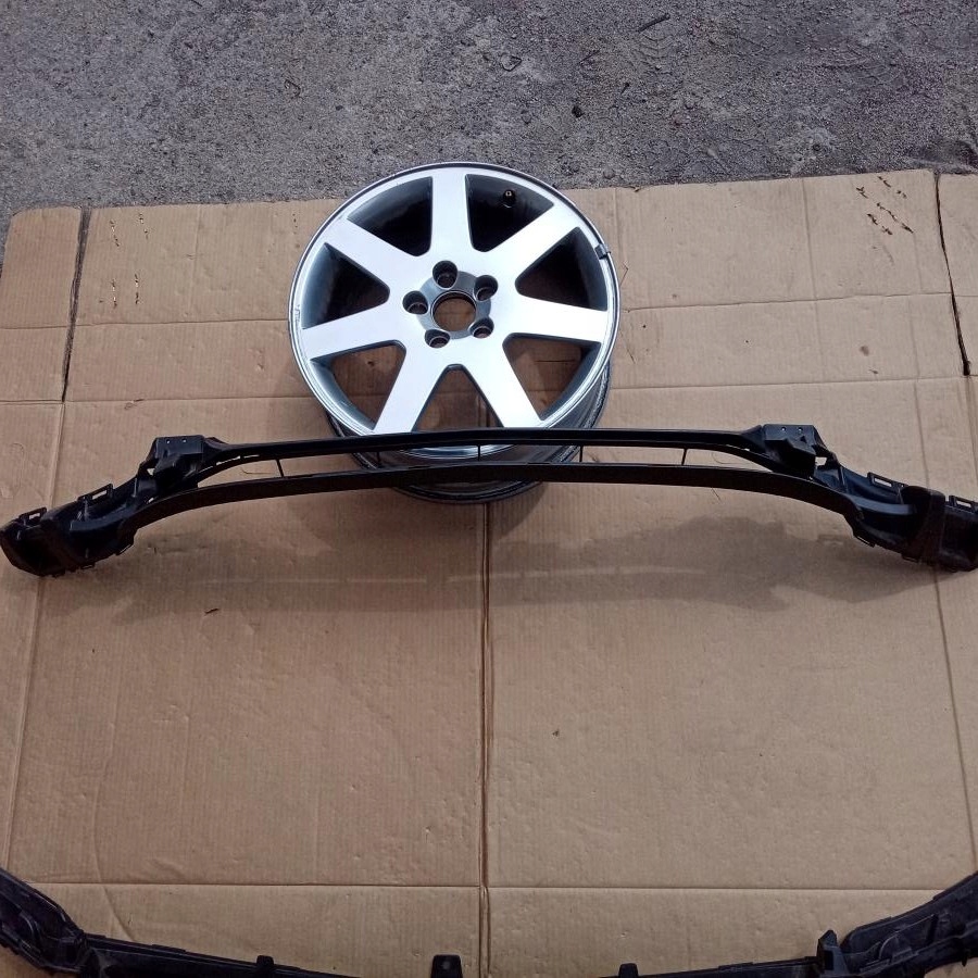 Mercedes W 205 spoiler zderzaka przedniego 2058851065 za 250 zł z ...