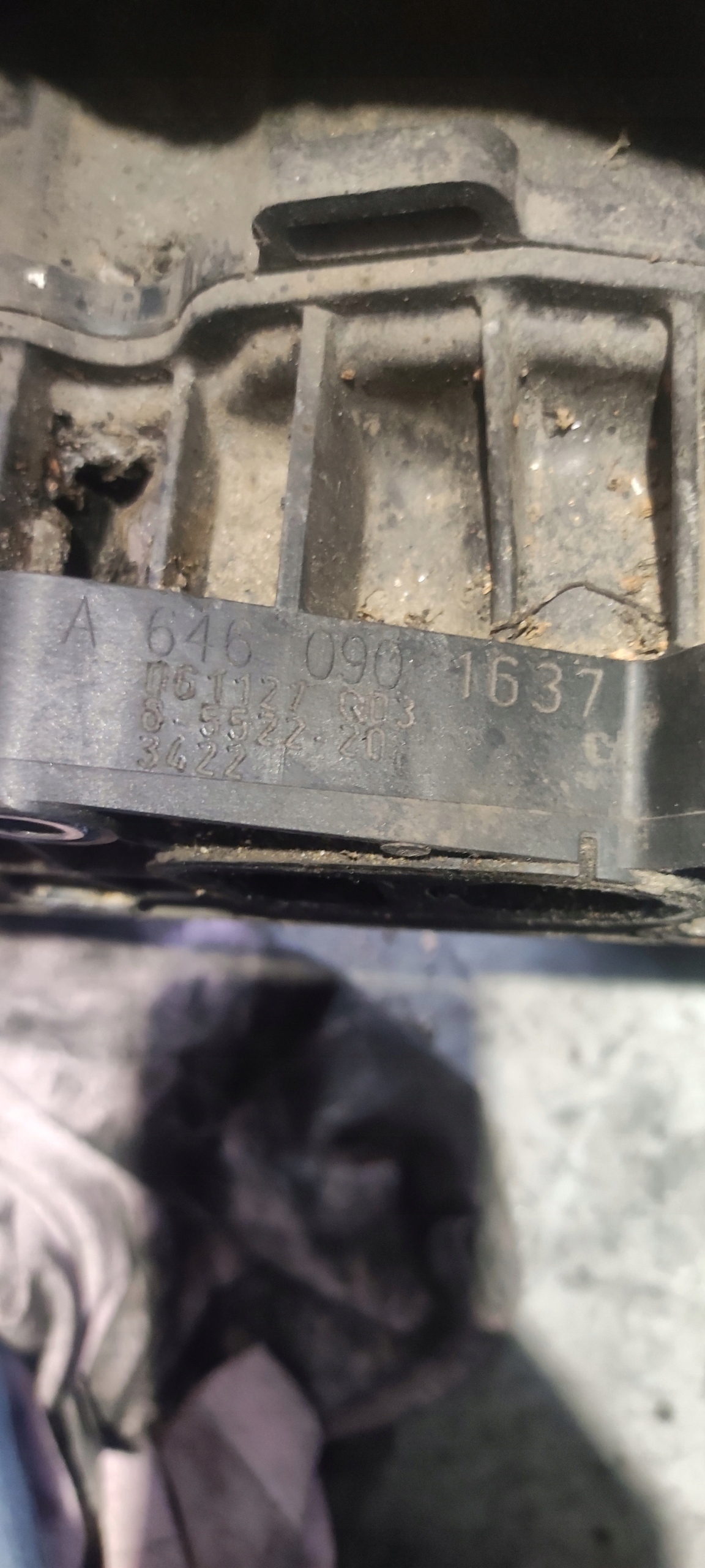 Mercedes-Benz OE A6460901637 kolektor ssący • Cena, Opinie - Allegro