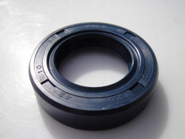 USZCZELNIACZ SIMERING PHLE TC-25X42X10 (2) • Cena, Opinie • Łożyska toczne 14652356190 • Allegro