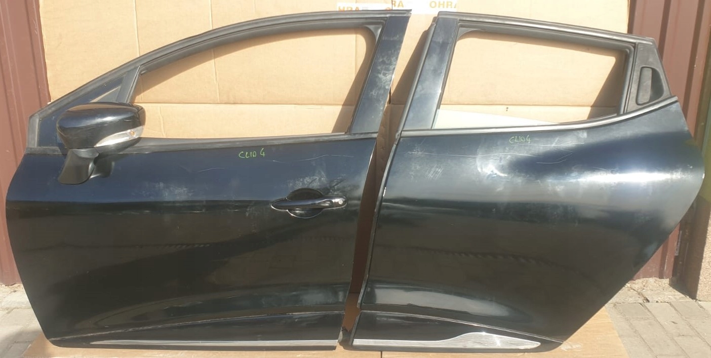 RENAULT CLIO IV HB DRZWI LEWE TYŁ DEMONTAŻ za 600.00PLN z Sasinowo ...