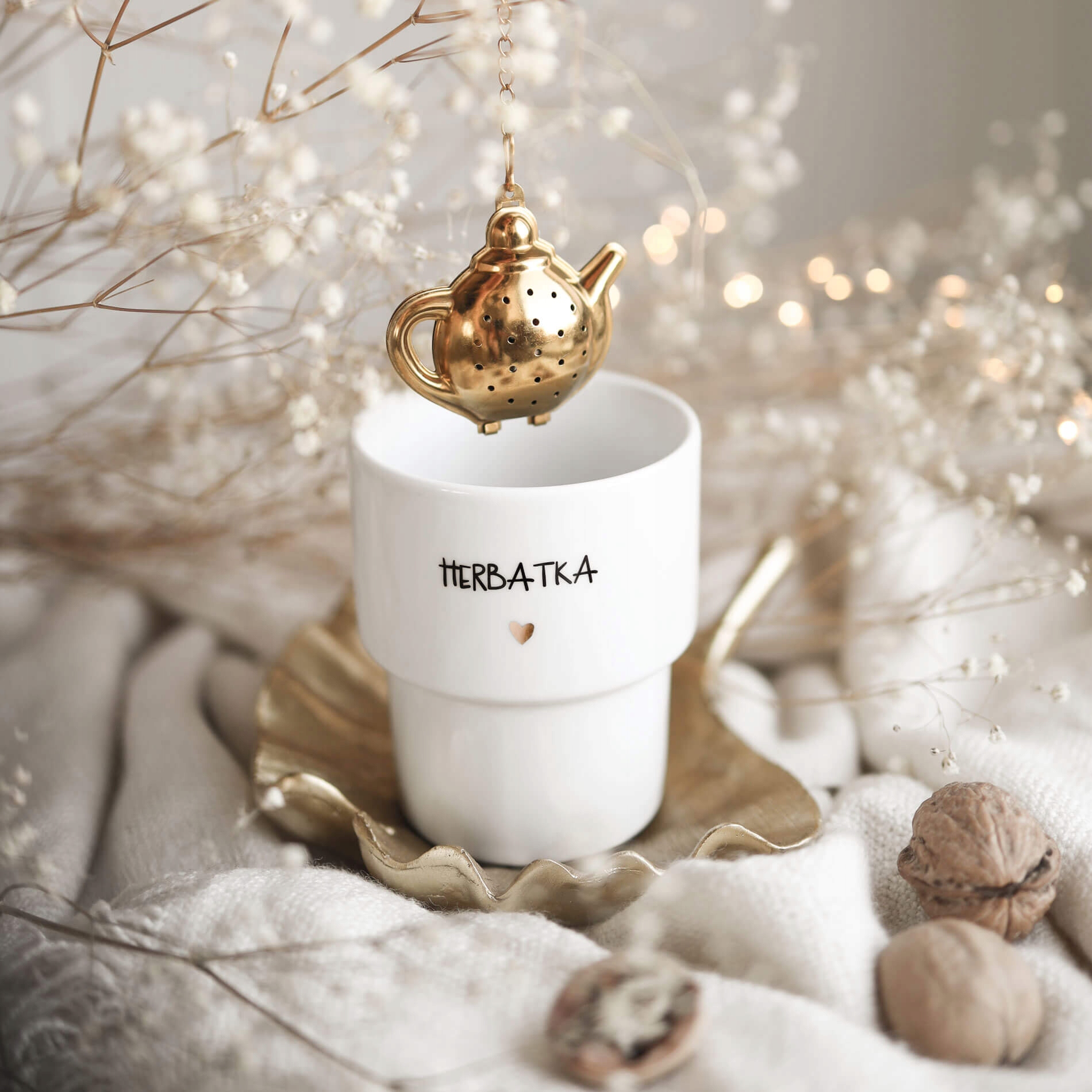 Kubek 300 ml bez ucha - Herbatka Złote Serce - Nadzwyczajnie | Sklep EMPIK.COM