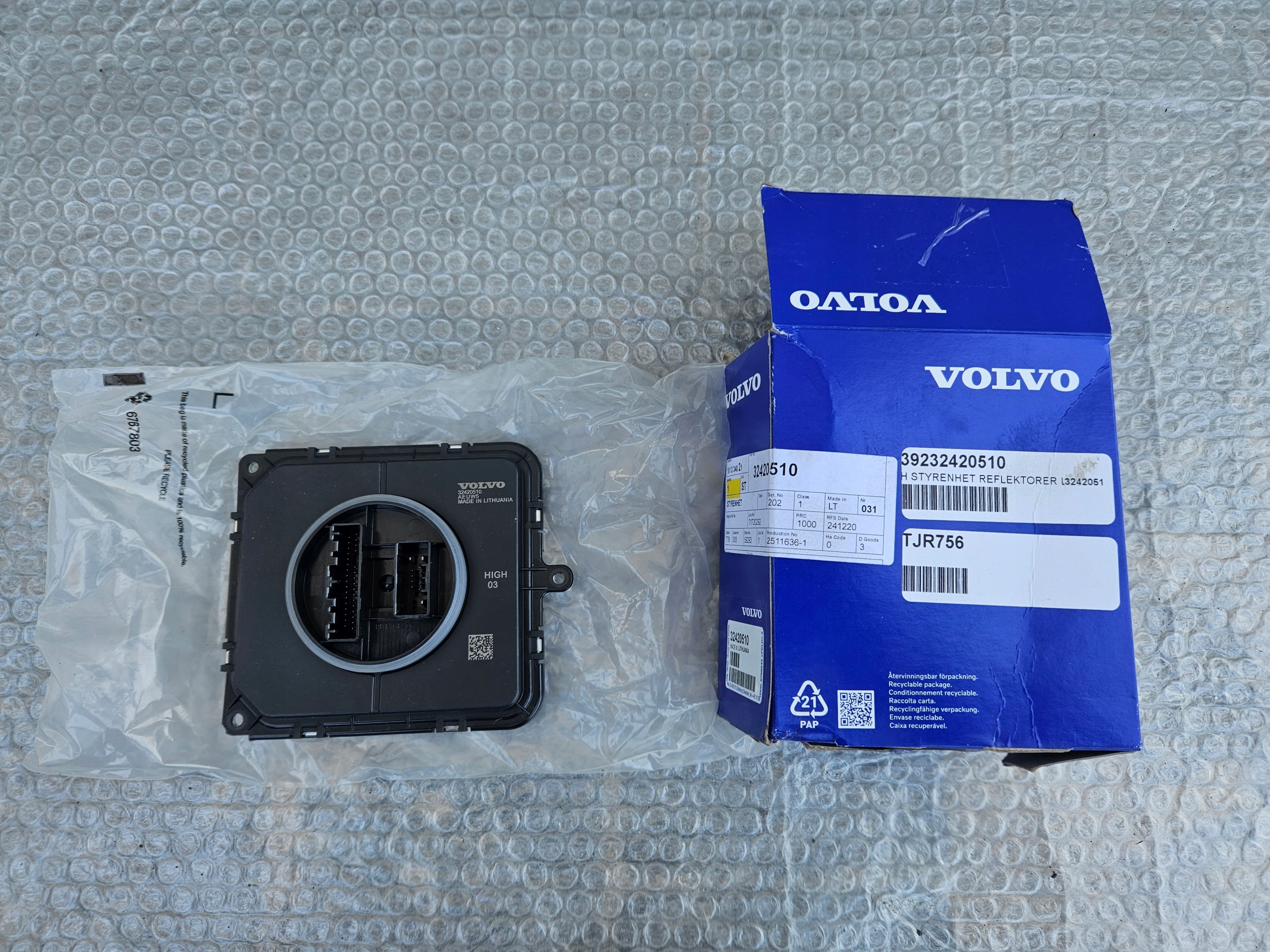 VOLVO MODUŁ LAMPY FULL LED PRZETWORNICA 32420510 NOWA ORYG z sieraków ...