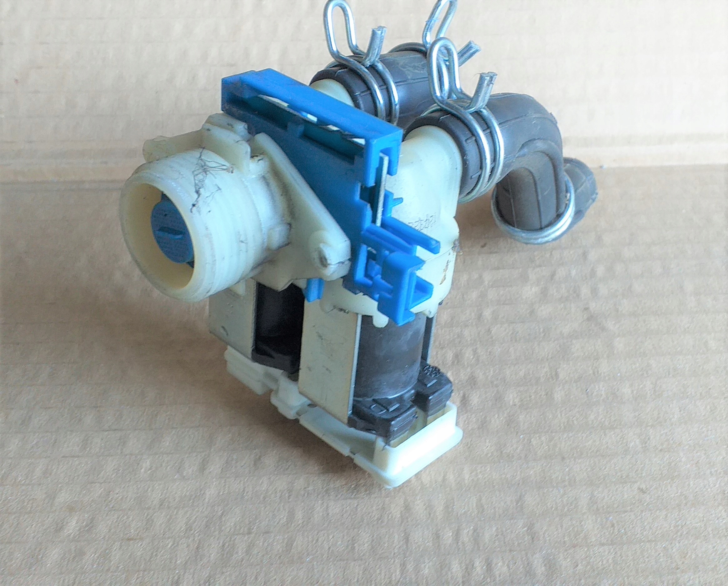 Whirlpool AWSP 63013P - Elektro zawór wody - Sklep, Opinie, Cena w ...