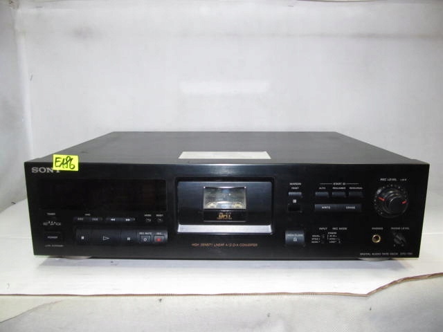 MAGNETOFON DAT SONY DTC-790 - NR E186 • Opinie - Allegro