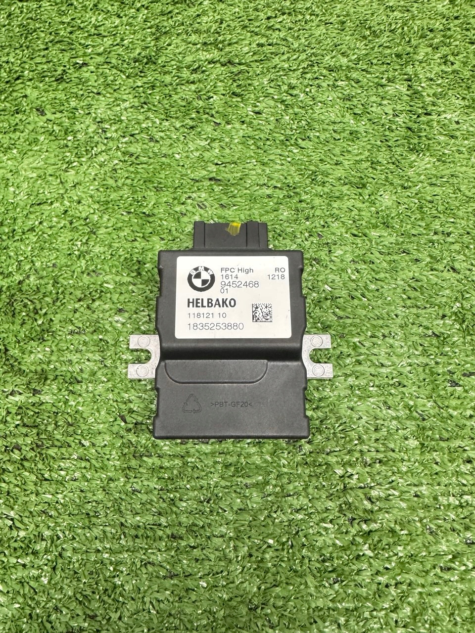 STEROWNIK POMPY PALIWA BMW F90 F92 G01 G02 G11 G12 G20 OE 9452468 za ...