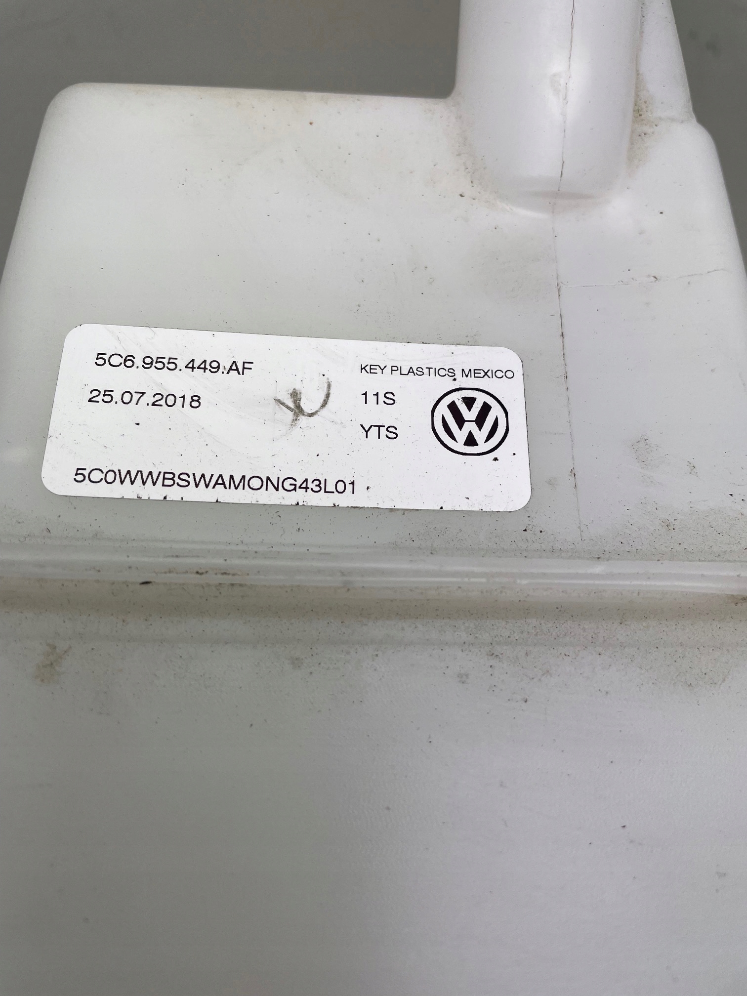 Volkswagen OE 5G0955453M zbiornik płynu spryskiwacza, szyba • Cena ...
