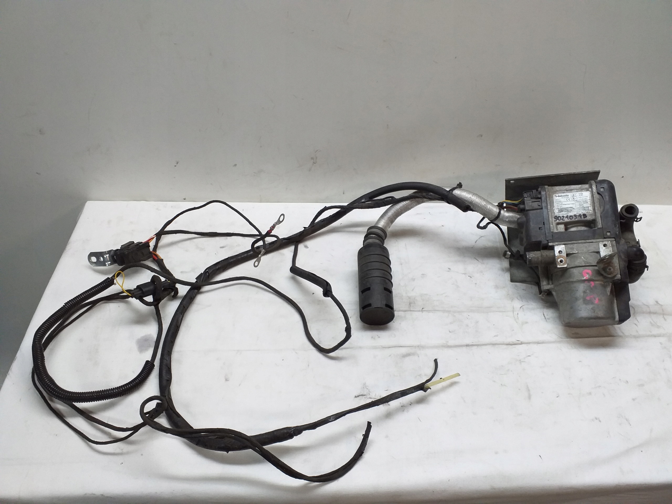 NISSAN GTR R35 WEBASTO OGRZEWANIE POSTOJOWE PETROL za 1500.00PLN z ...