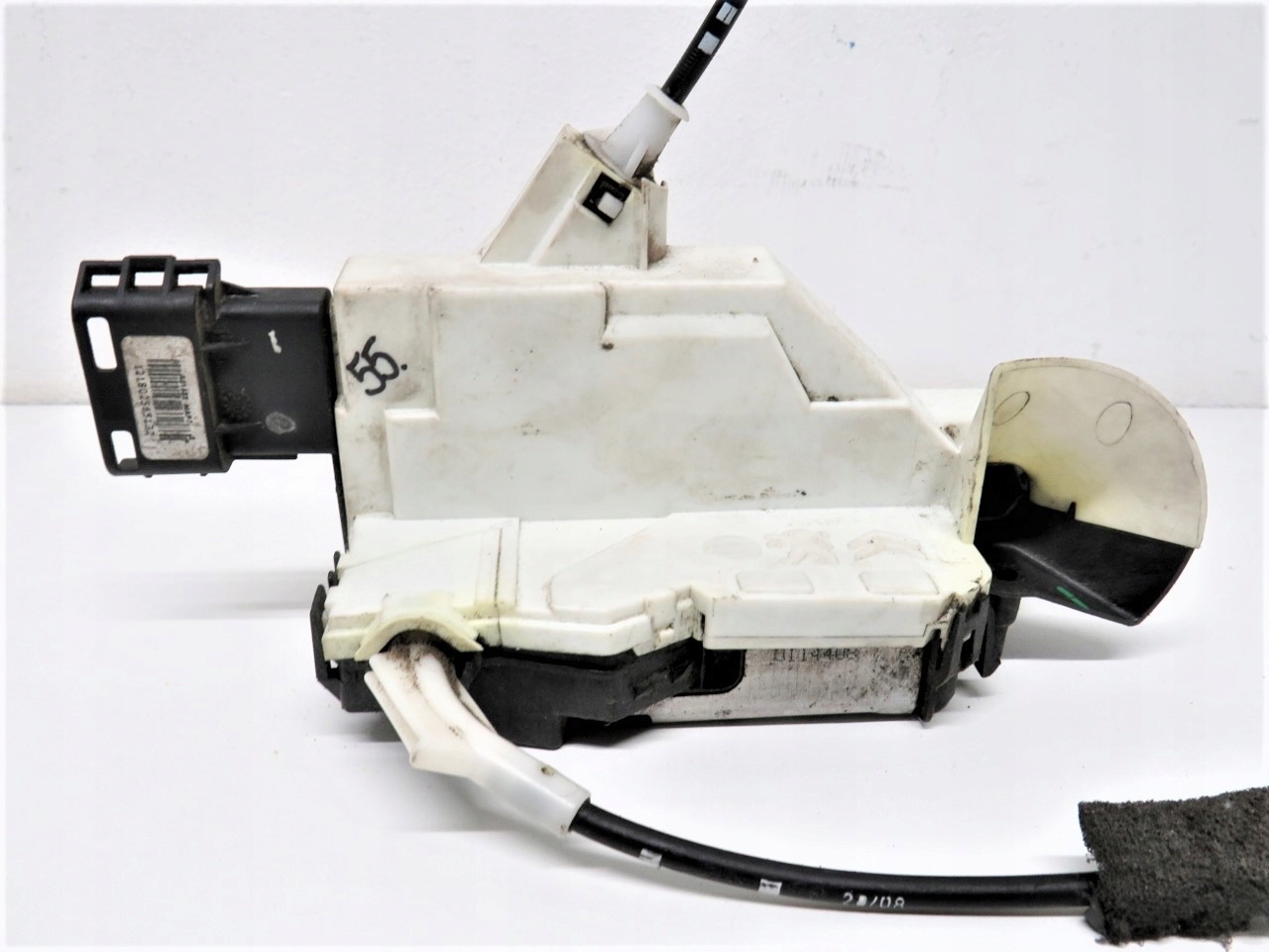 ZAMEK DRZWI PEUGEOT PARTNER III LEWY TYŁ 6 PIN 828418 A01863 za 300 zł z Wymysłów Francuski ...