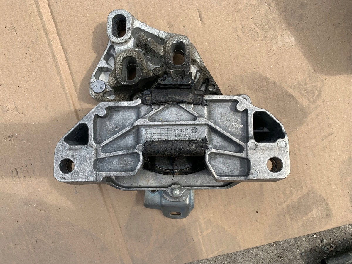 MERCEDES GLA A247 LIFT ŁAPA SKRZYNI SILNIKA A2472405500 za 499 zł z ...