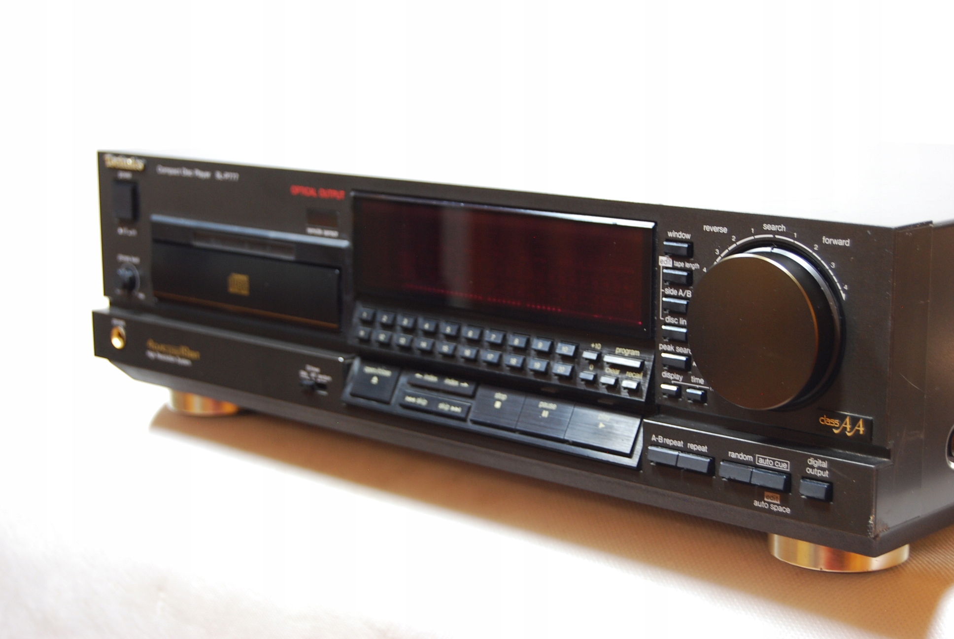 Odtwarzacz CD Technics SL-P777 czarny - Sklep, Opinie, Cena w Allegro