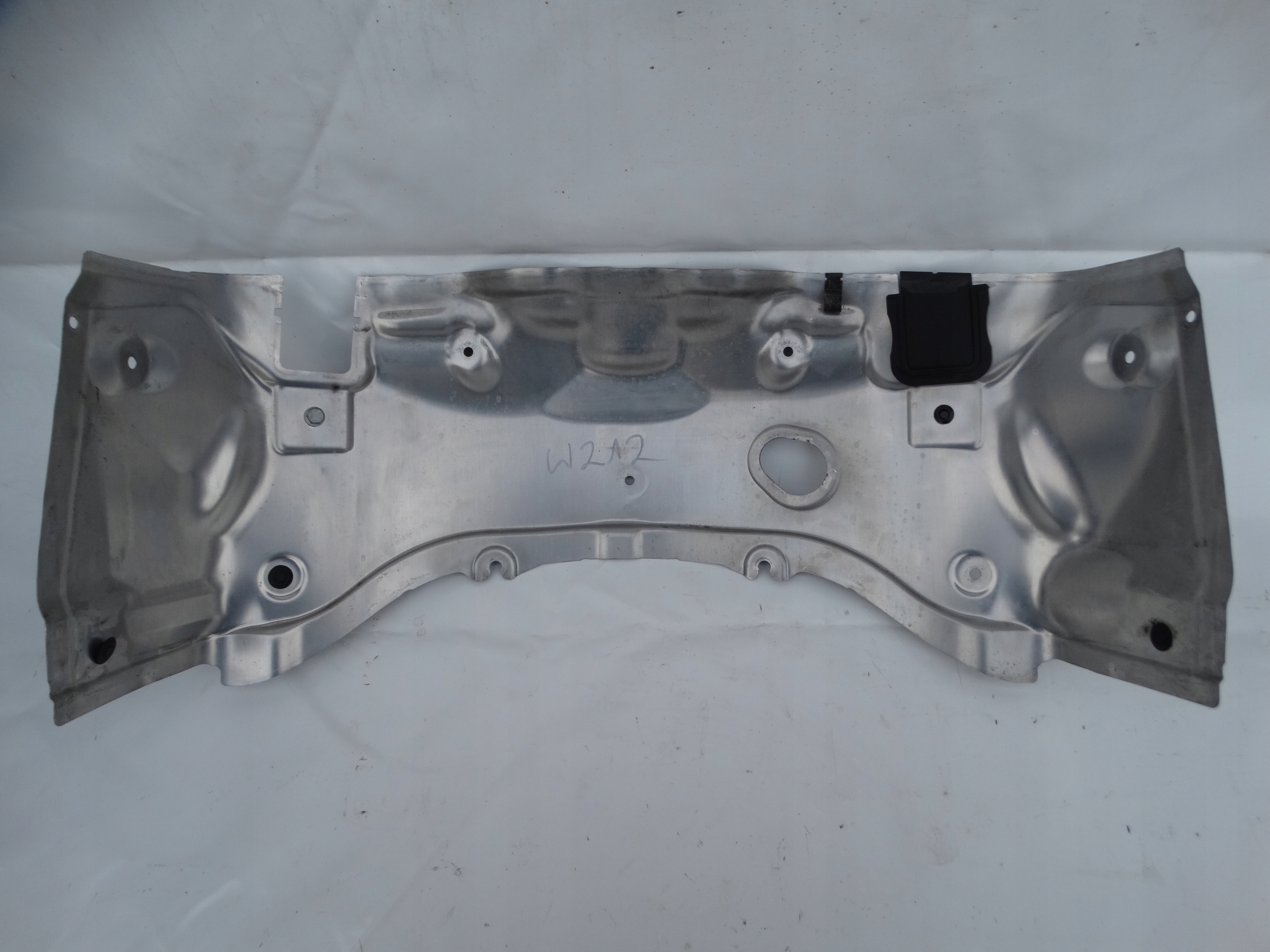 OSŁONA TERMICZNA ŚCIANY MERCEDES W212 A2126280155 2126280140 za 69,99 ...