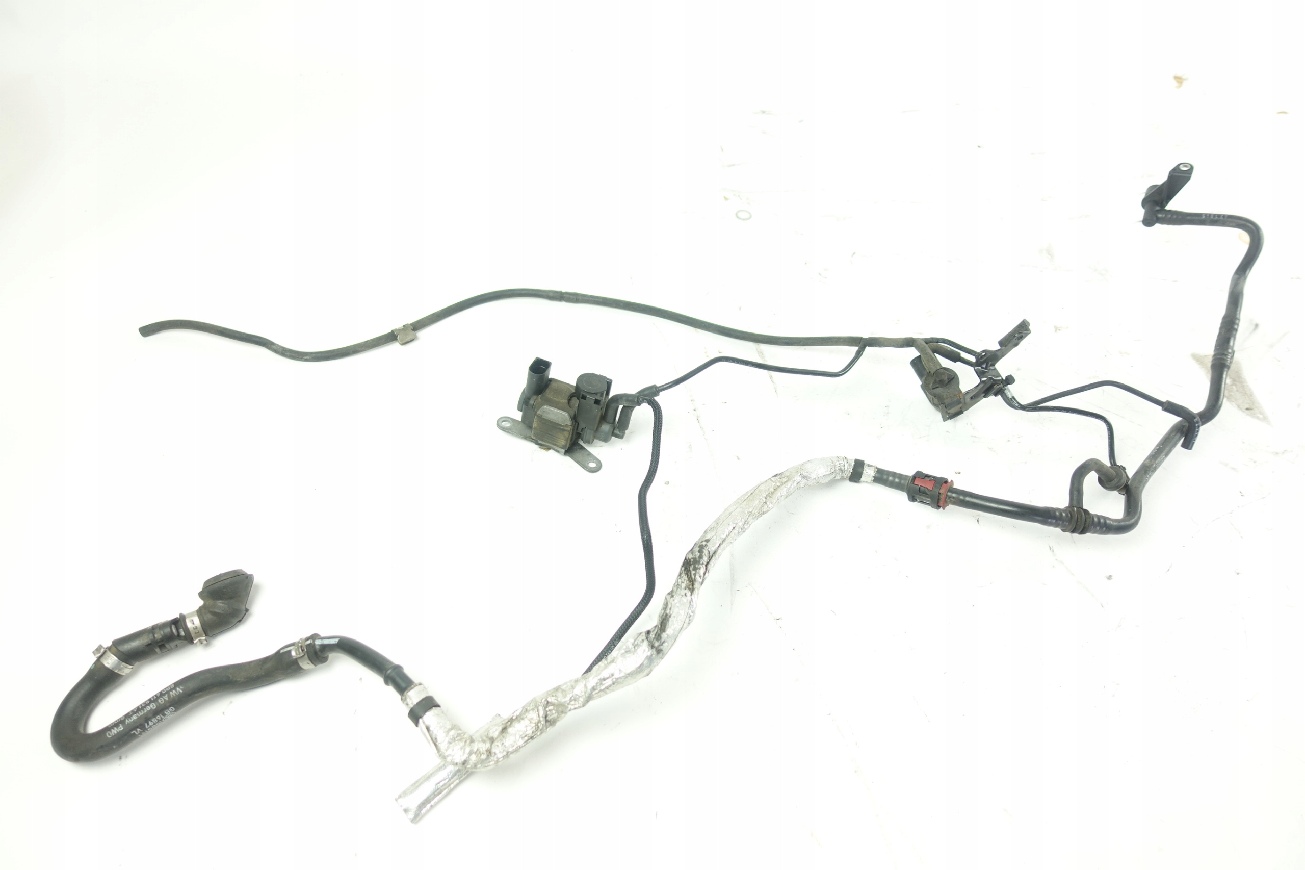 Audi OE 059131056T przewód podciśnienia - porównaj ceny - Allegro.pl