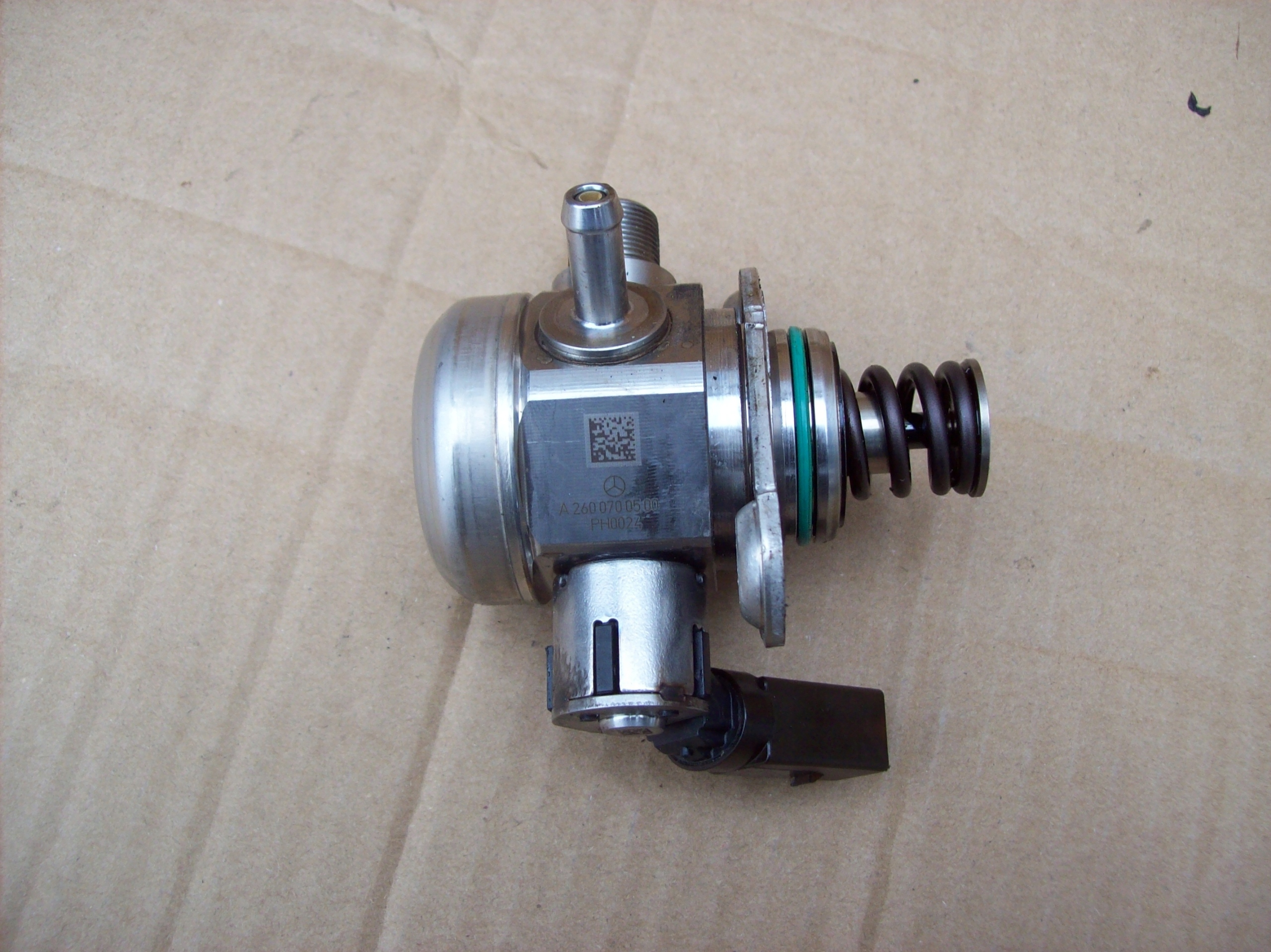 MERCEDES W177 POMPA WTRYSKOWA A35 AMG A2600700500 za 450.00PLN z Poznań ...