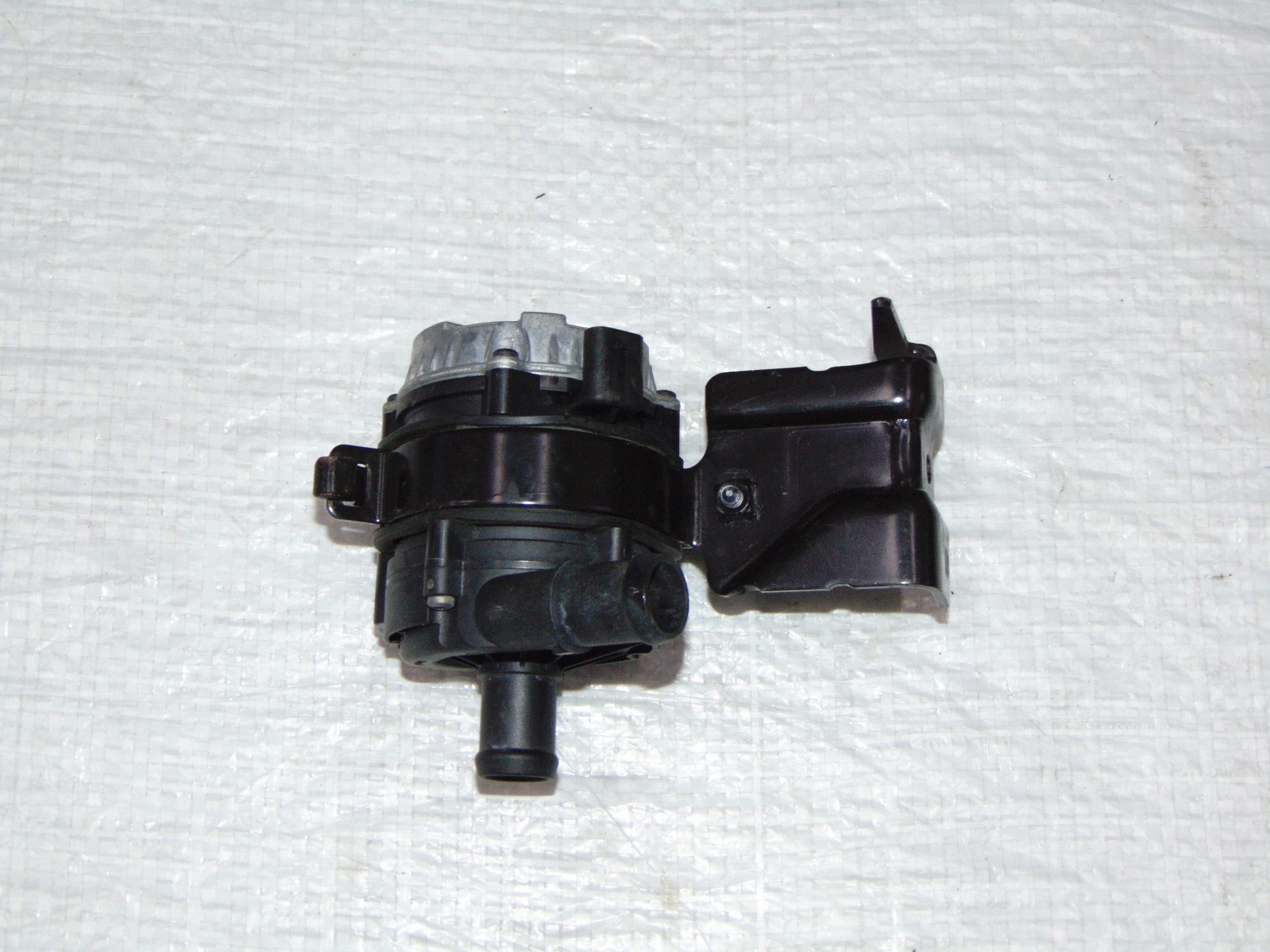 PASSAT B8 POMPA POMPKA WODY 04L965567 5Q0121093ED za 170.00PLN z ...