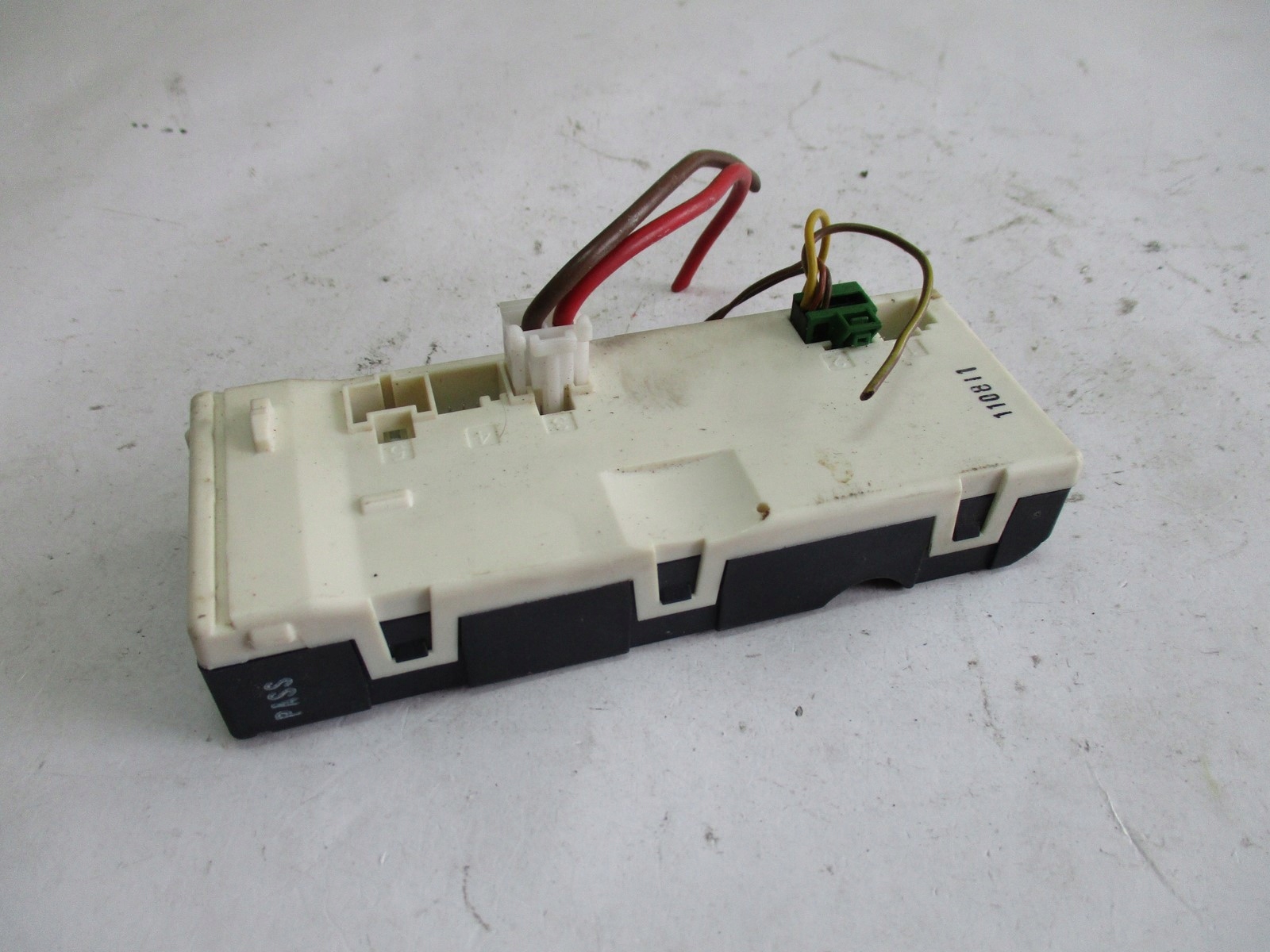 Moduł sterownik klapy Mercedes A2129004203 za 34.00PLN z Bielsko-Biała ...