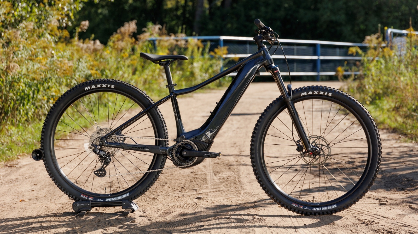 Rower elektryczny Giant Fathom E+ 2 L czarny aluminiowy tarczowe ...