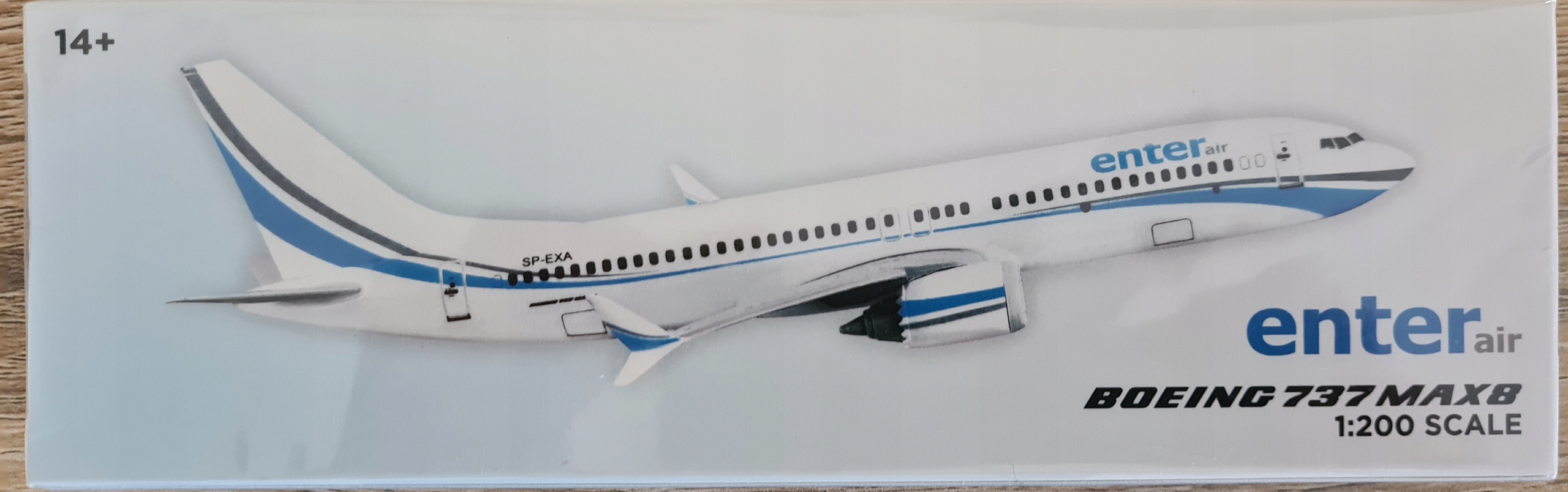 Enter Air Boeing 737-8 model samolotu skala 1:200 14713404463 - Allegro.pl