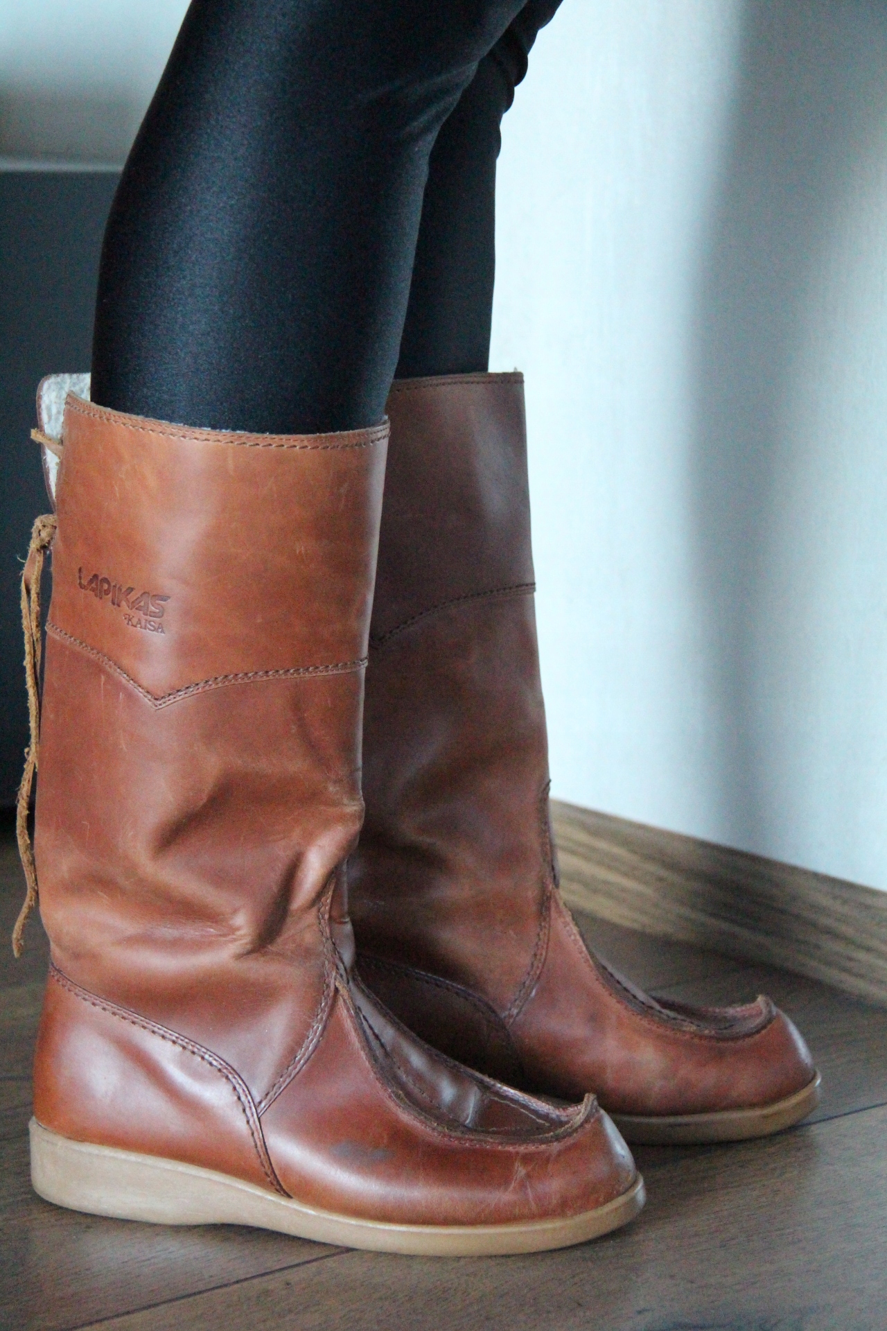 LAPIKAS KAISA - ROZ.36/23,5CM • Cena, Opinie • Kozaki 14712356924 • Allegro