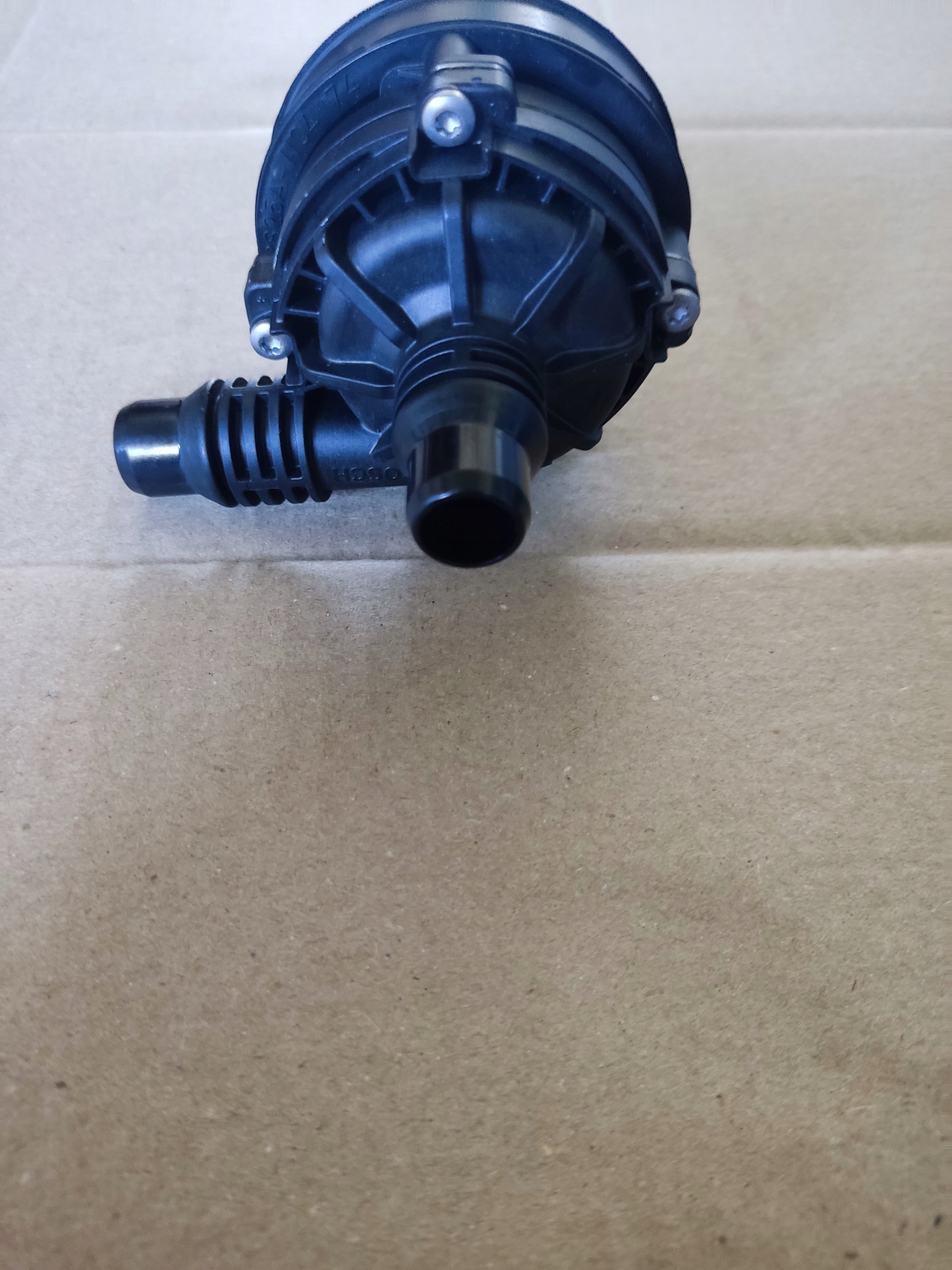 DODATKOWA POMPA WODY MERCEDES A0005003600 za 350.00PLN z Tomaszów ...