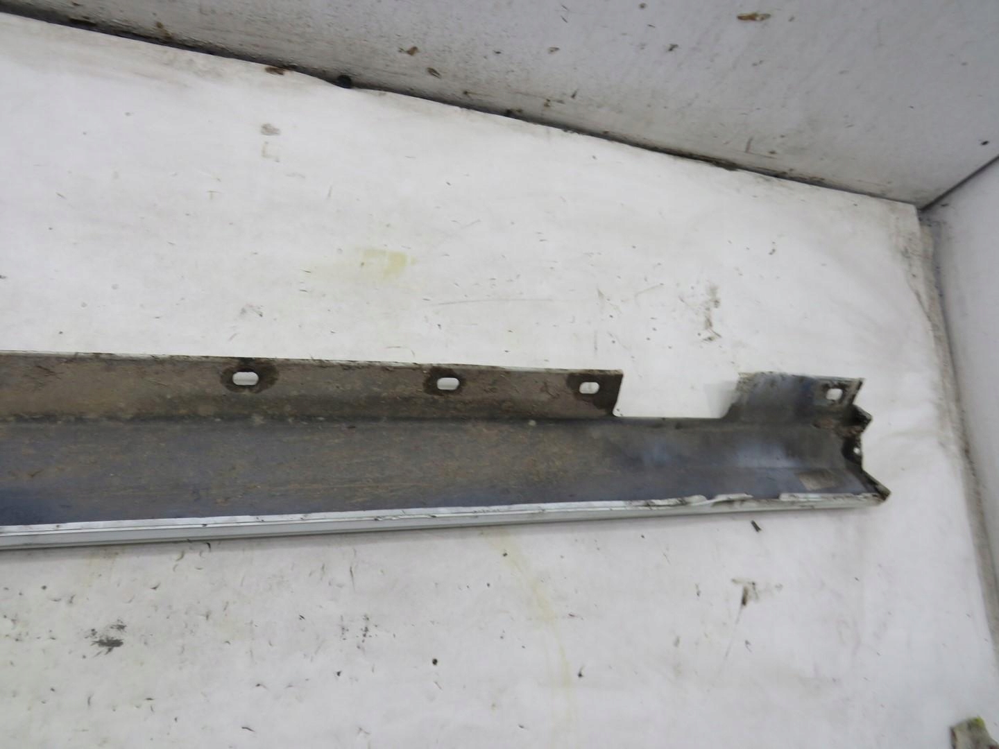 Педаль порога права Lift MERCEDES W204 купити на Avtoex з Польщі в ...