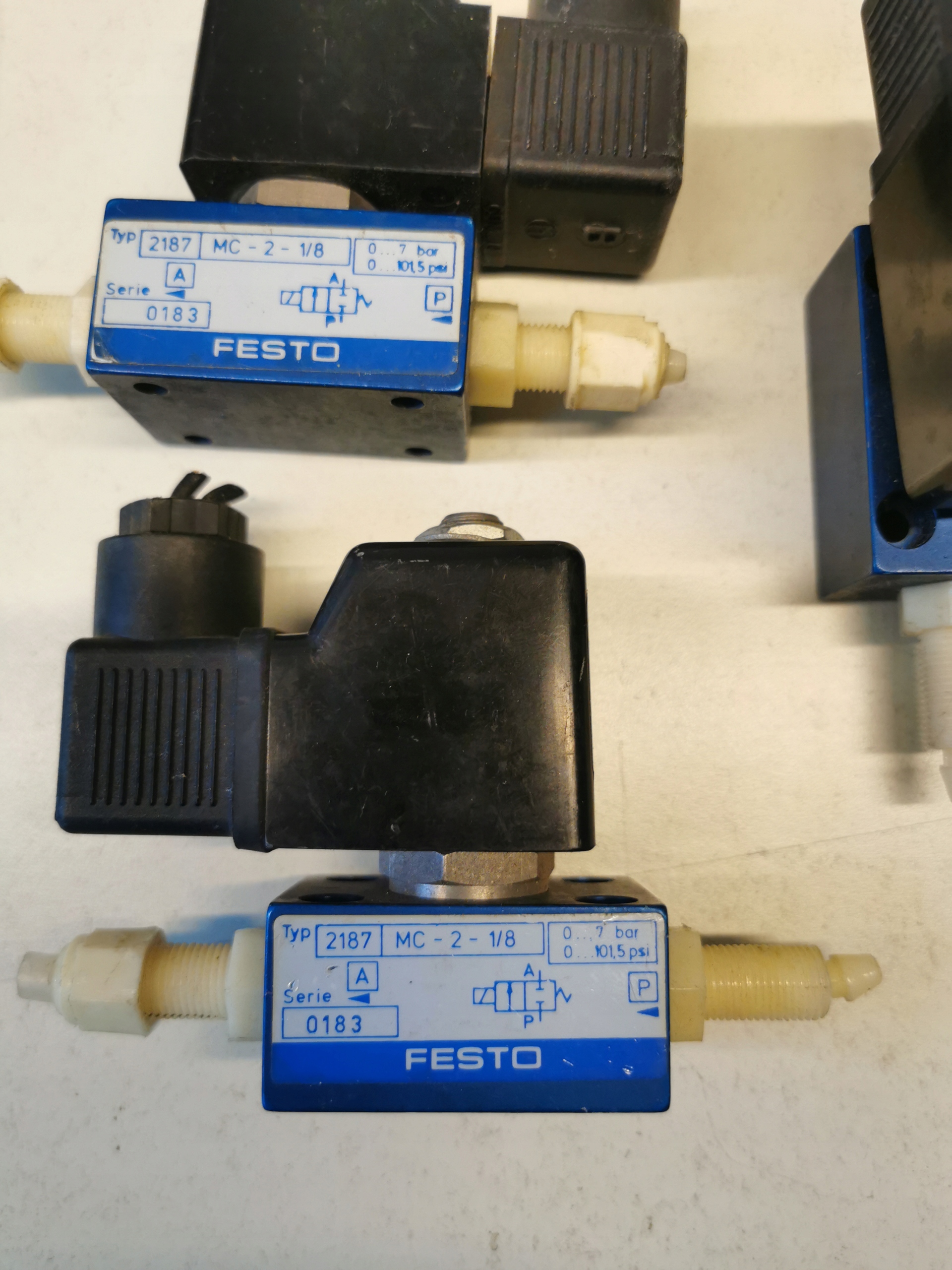 Elektrozawór FESTO FESTO 2187 MC-2-1/8 24V DC 2187 (4052568000134 ...