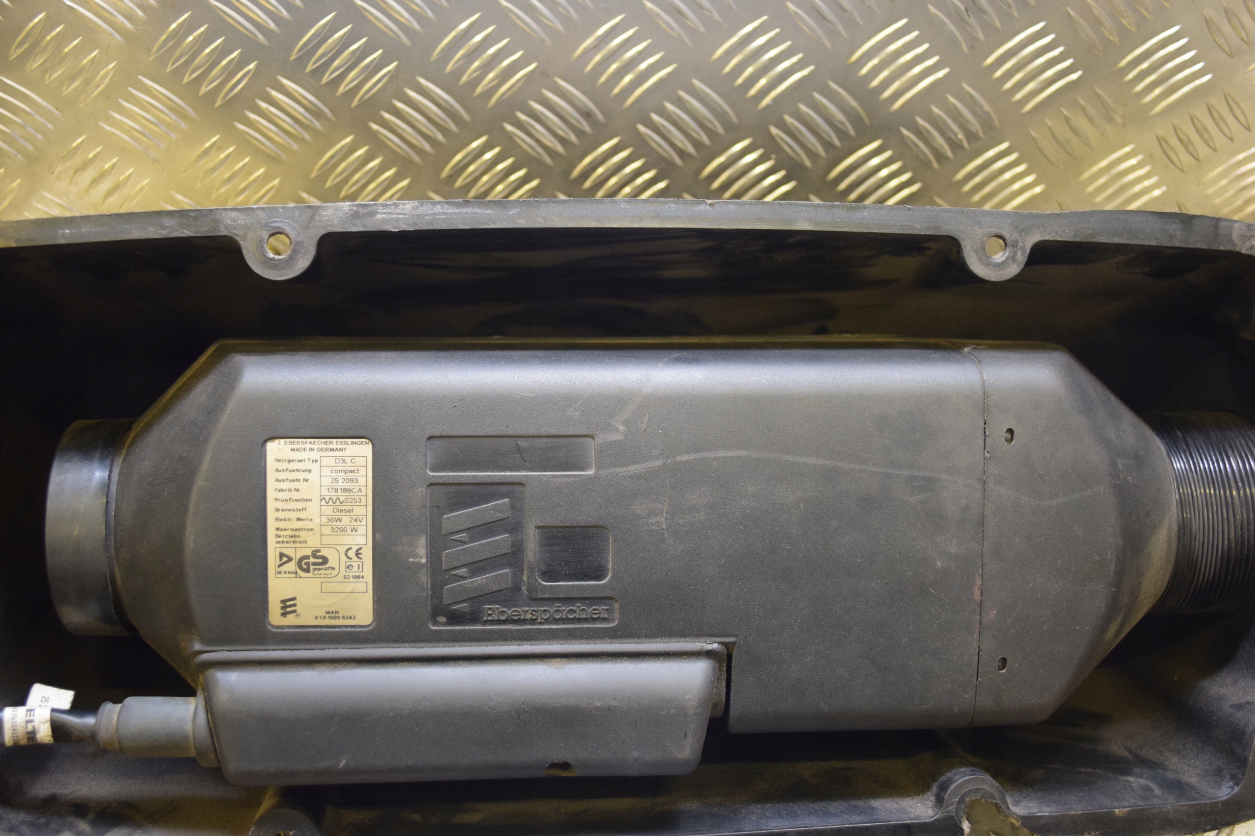 OGRZEWANIE EBERSPACHER D3LC MAN TGA TGL TGS za 984.00PLN z Mińsk ...