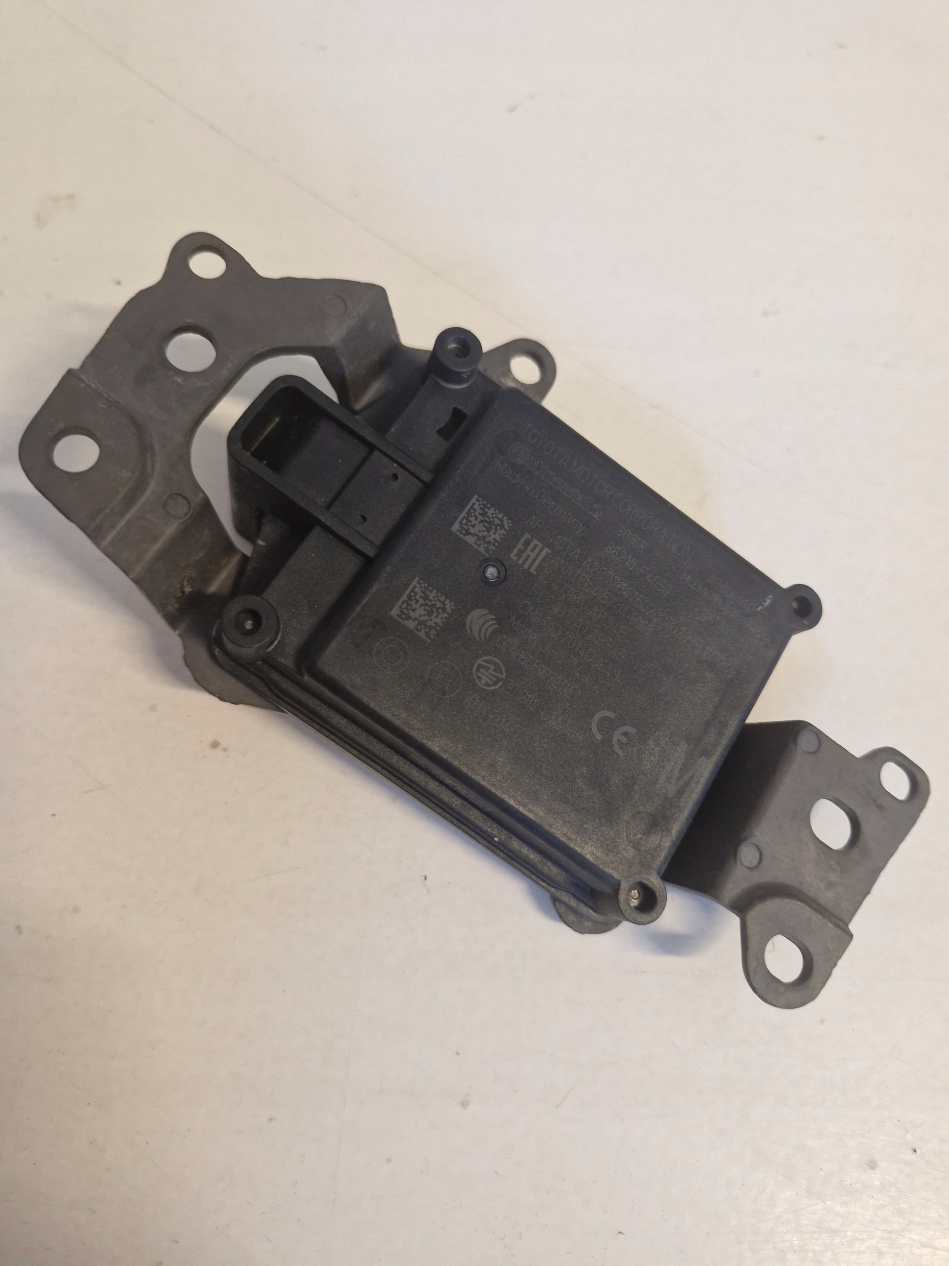 Moduł radar sensor Distronic Toyota 88210-F4050 • Cena, Opinie - Allegro