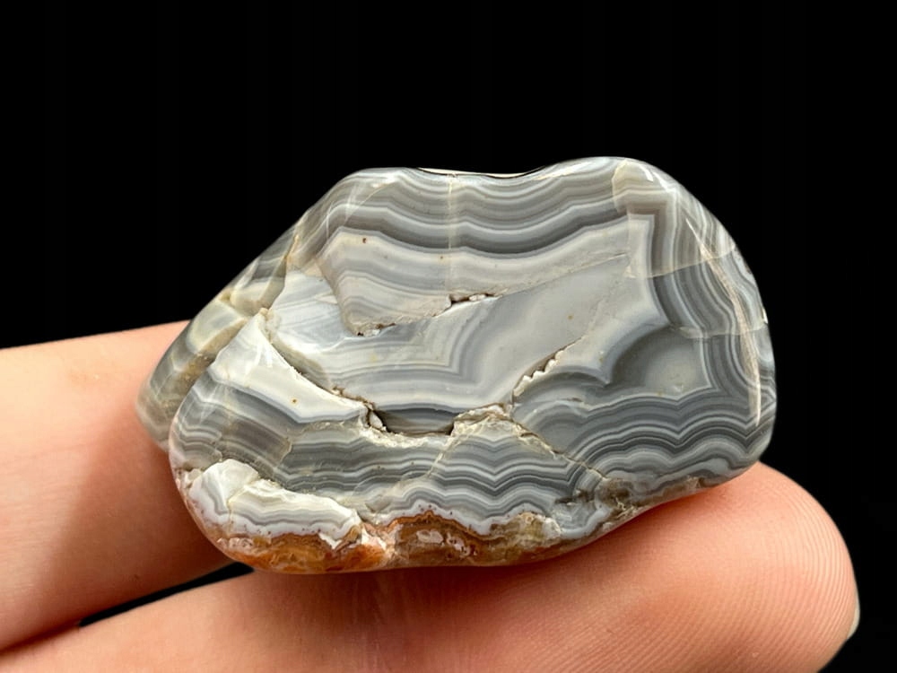 Agat naturalny z Polski, obrobiony na całej powierzchni 3.4cm x 2.3cm x ...