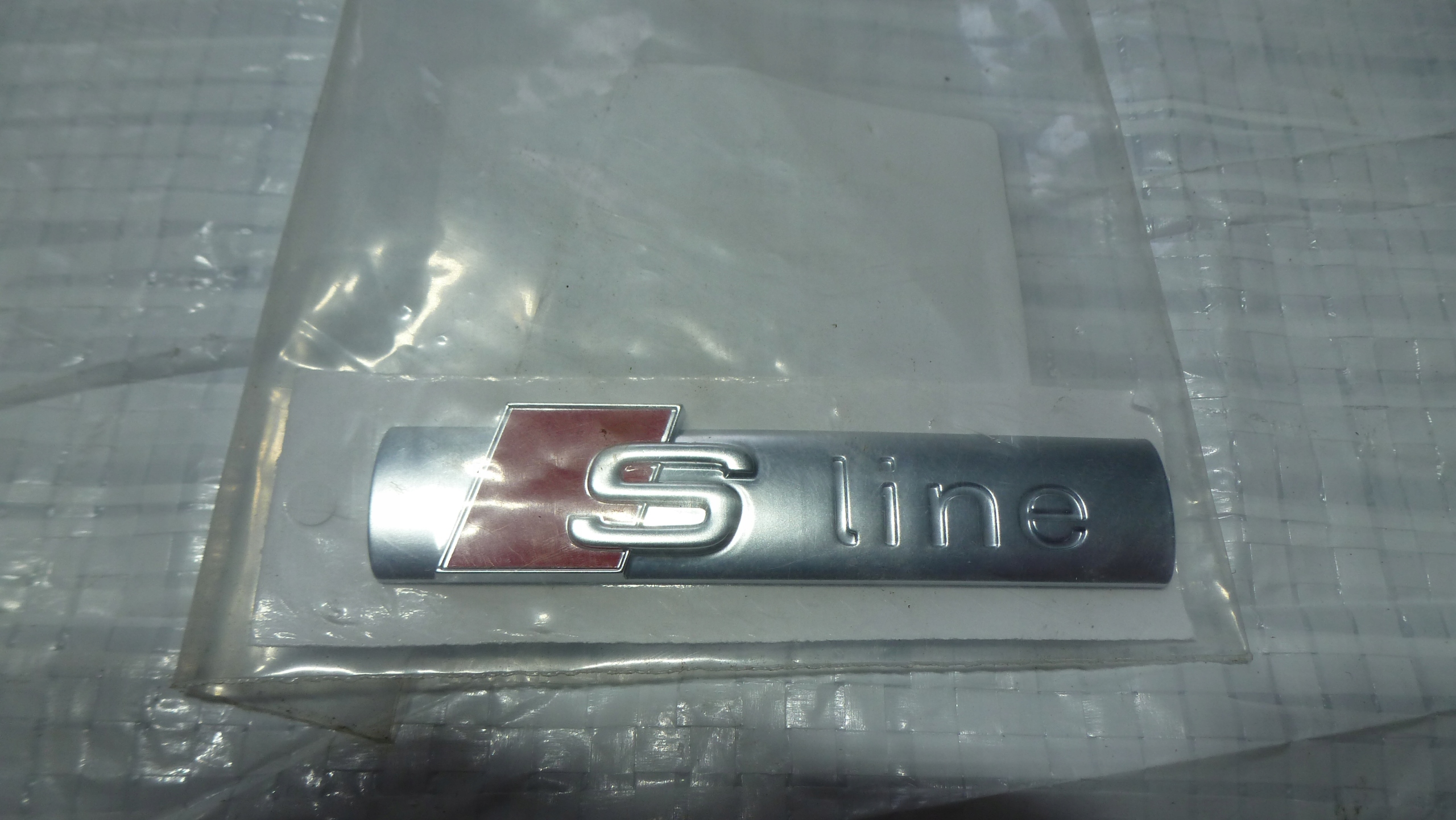 AUDI S-Line emblemat znaczek logo 8N0853601A 9338660897502 za 100.00PLN ...