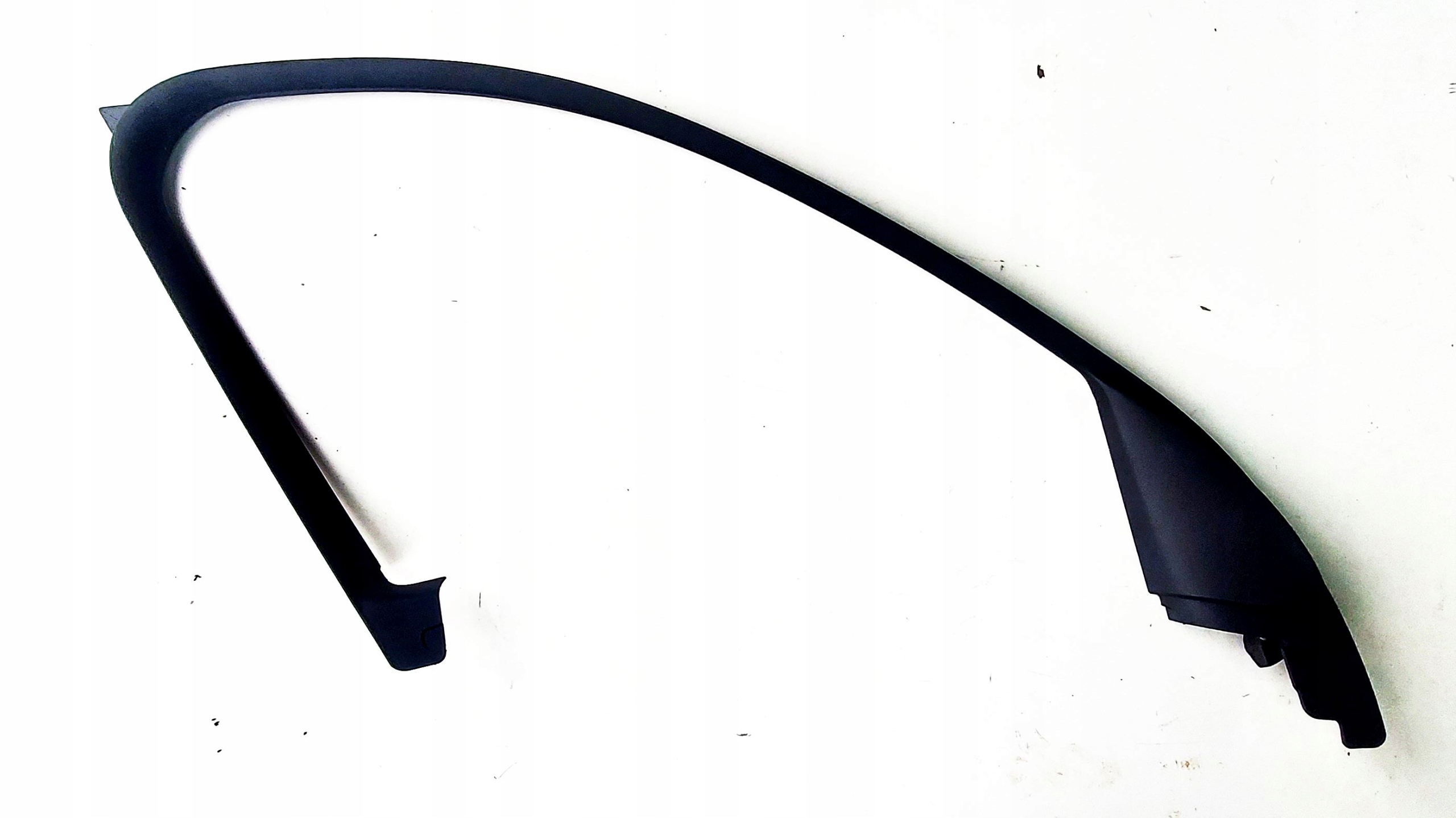 OSŁONA RAMY SZYBY DRZWI PRZÓD LEWYCH BMW X1 F48 51337350497 za 150 zł z ...