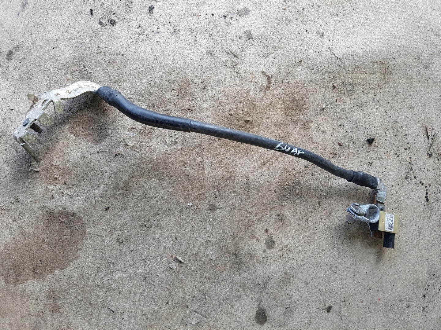 KLEMA MINUSOWA AKUMULATORA VOLKSWAGEN 5q0915181D 5Q0915181D za 50 zł z ...