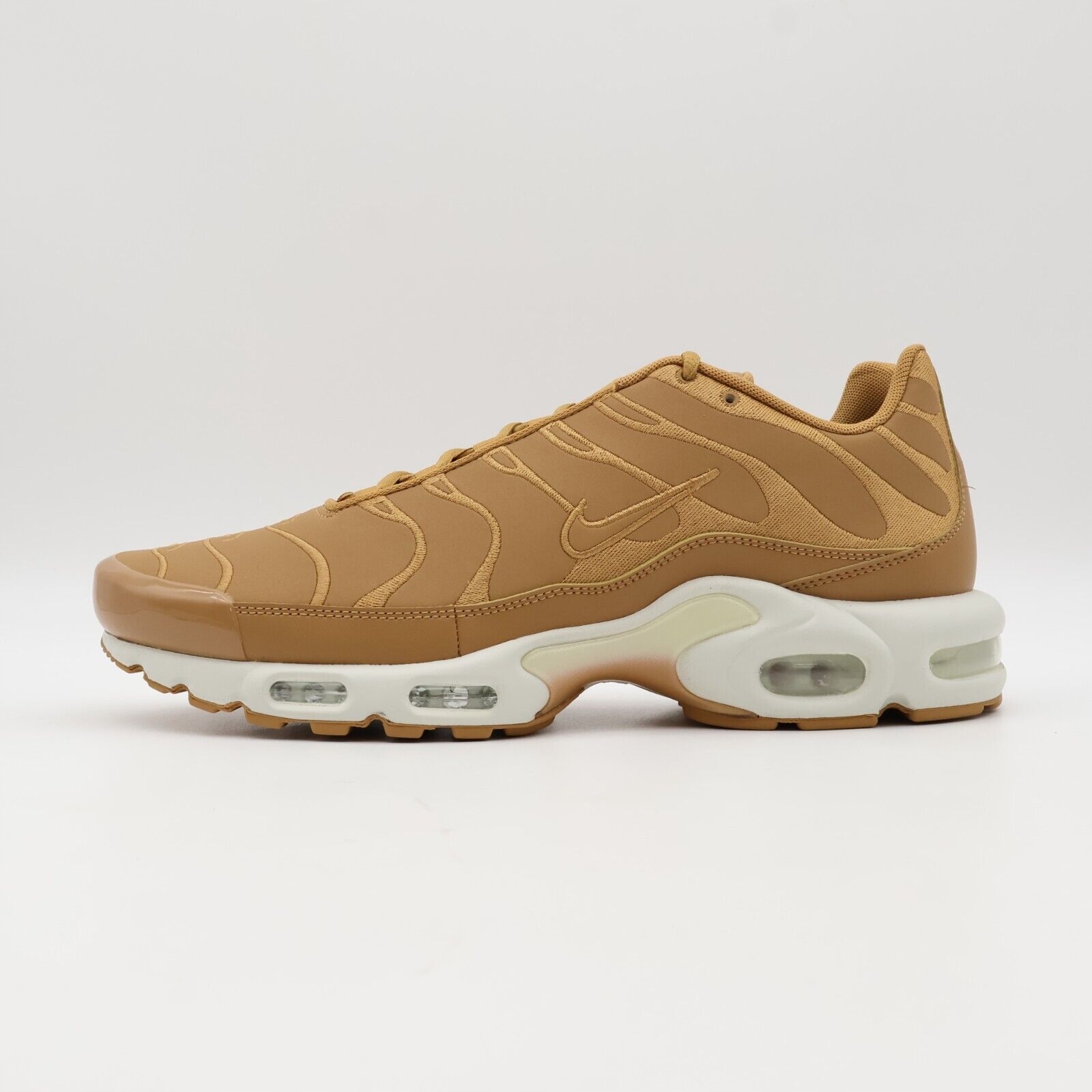 Pánské boty NIKE Air Max Plus TN - 41 za 3456.00CZK - Allegro