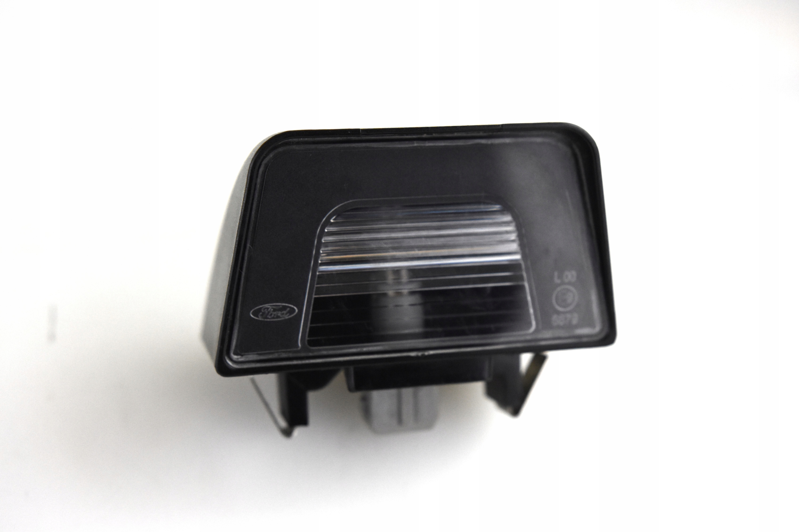 Lampka oświetlenia tablicy rejestracyjnej Ford Transit 2014 - 2023 ... Lampka oświetlenia tablicy rejestracyjnej Ford Transit 2014 - 2023 ...