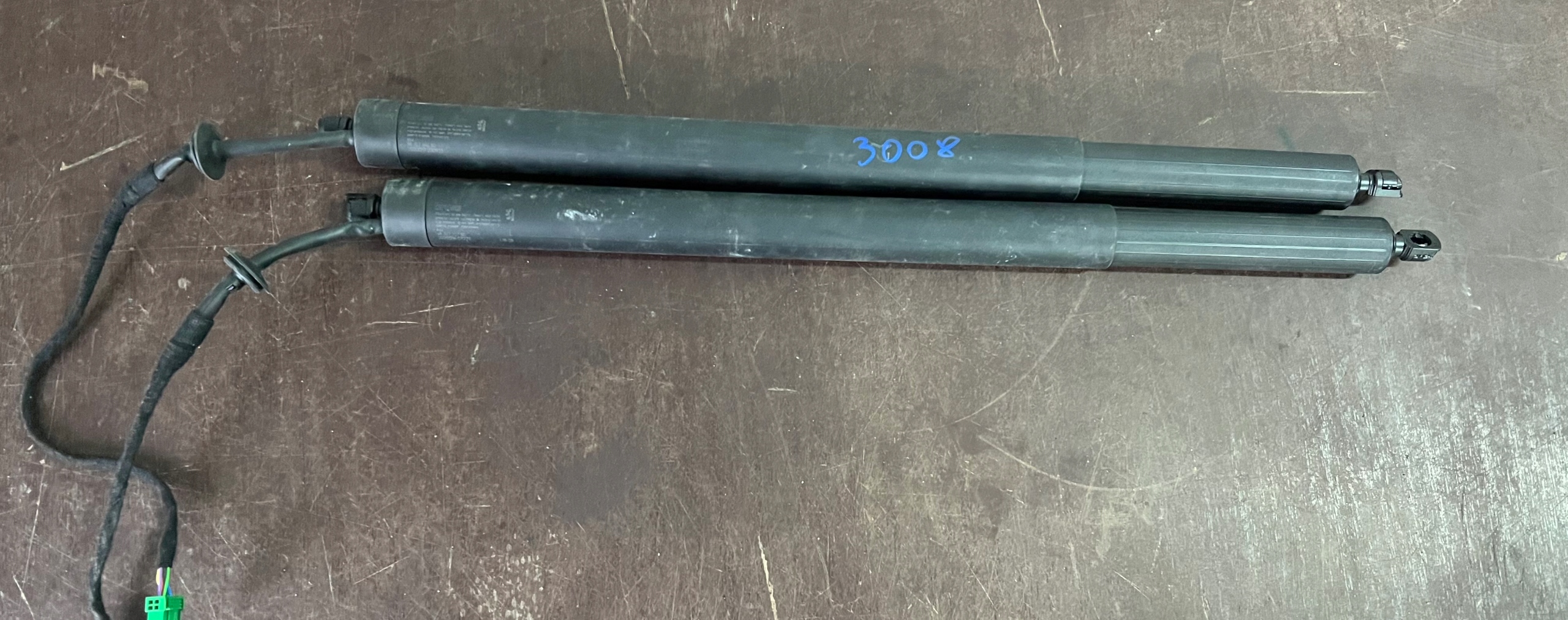 SIŁOWNIK TELESKOP KLAPY PEUGEOT 3008 II za 150.00PLN z Radzyń Podlaski ...