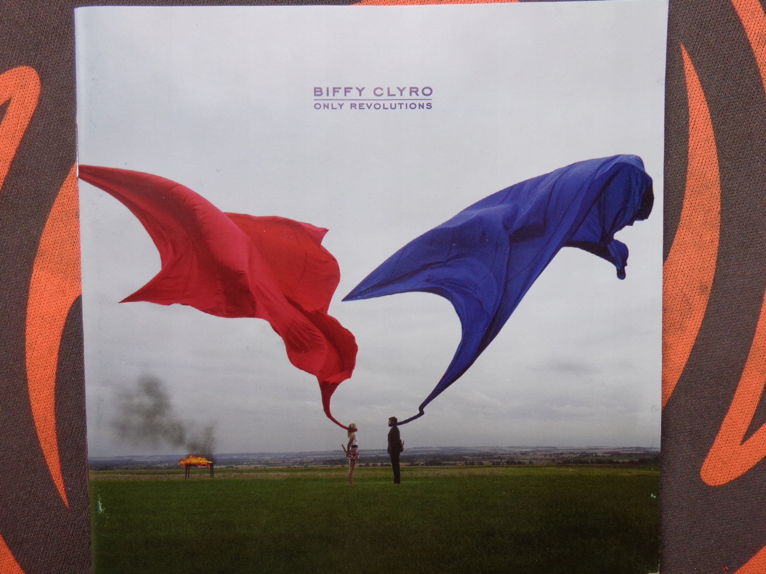 BIFFY CLYRO ~ ONLY REVOLUTION (CD+DVD) DELUXE VERSION 17889911444 ...