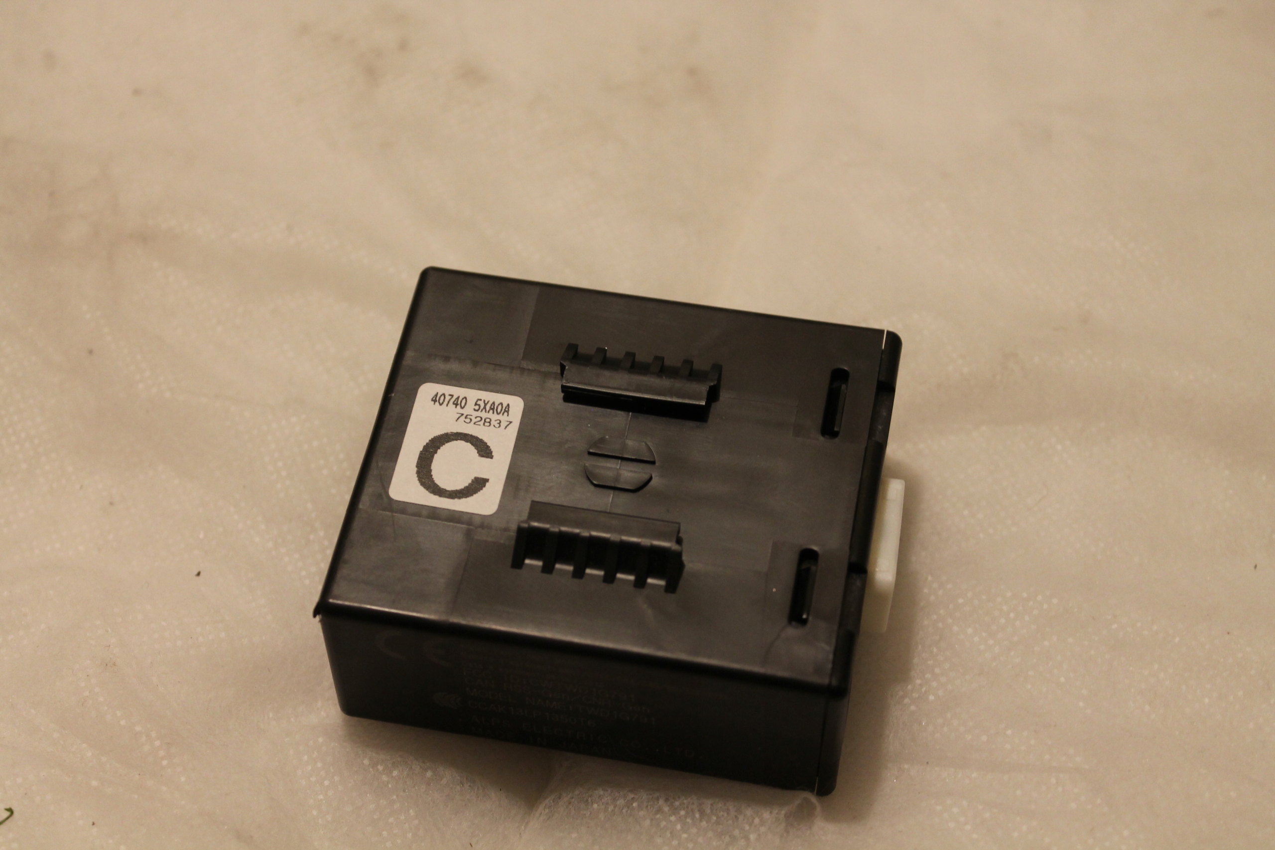 MODUL STEROWNIK KOMPUTER MERCEDES W470 X KLASA za 100.00PLN z Grywałd ...