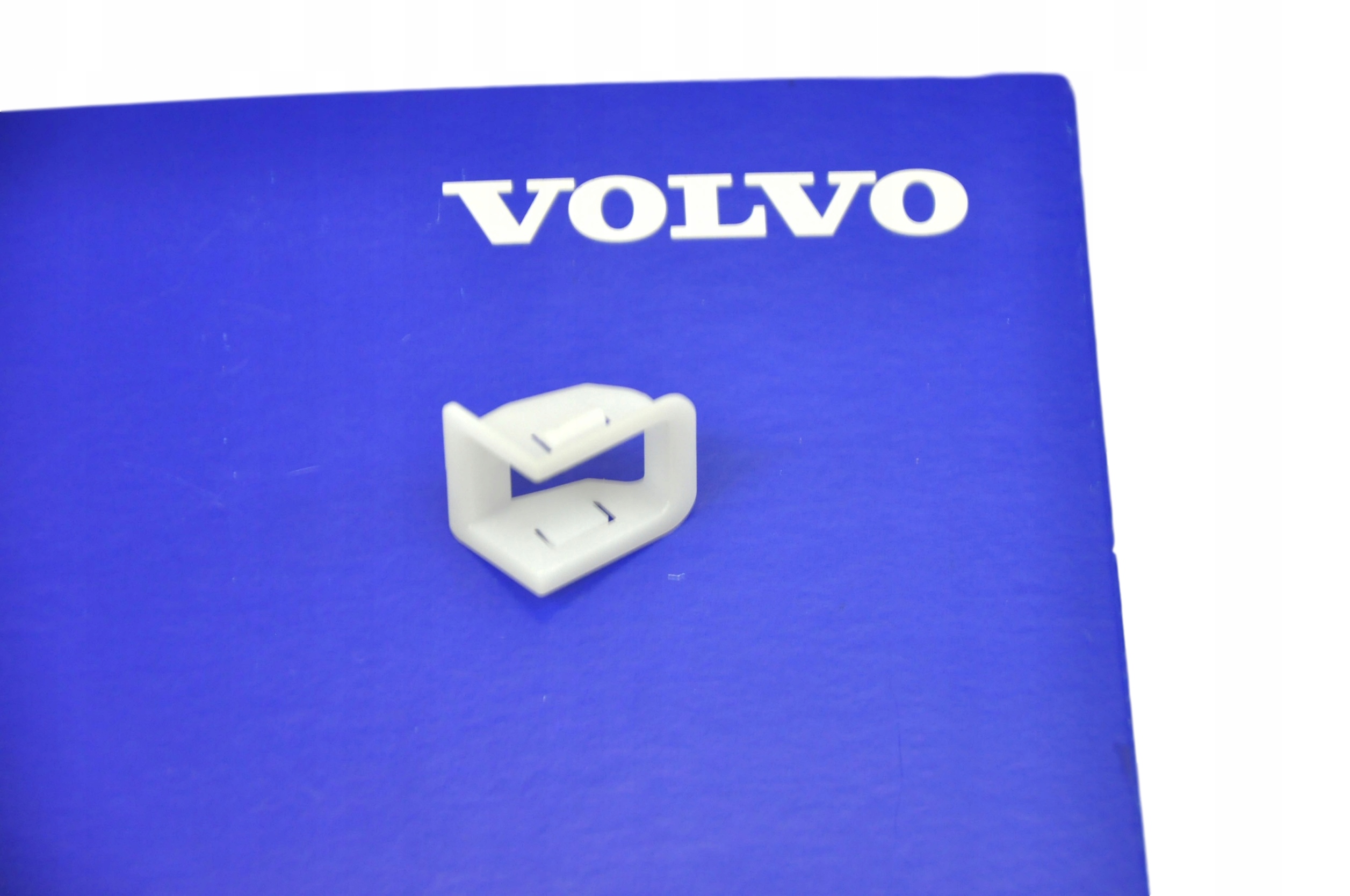 VOLVO V40 V40CC uchwyt spinka klips lampy przod OE 31383552 za 24,30 zł ...