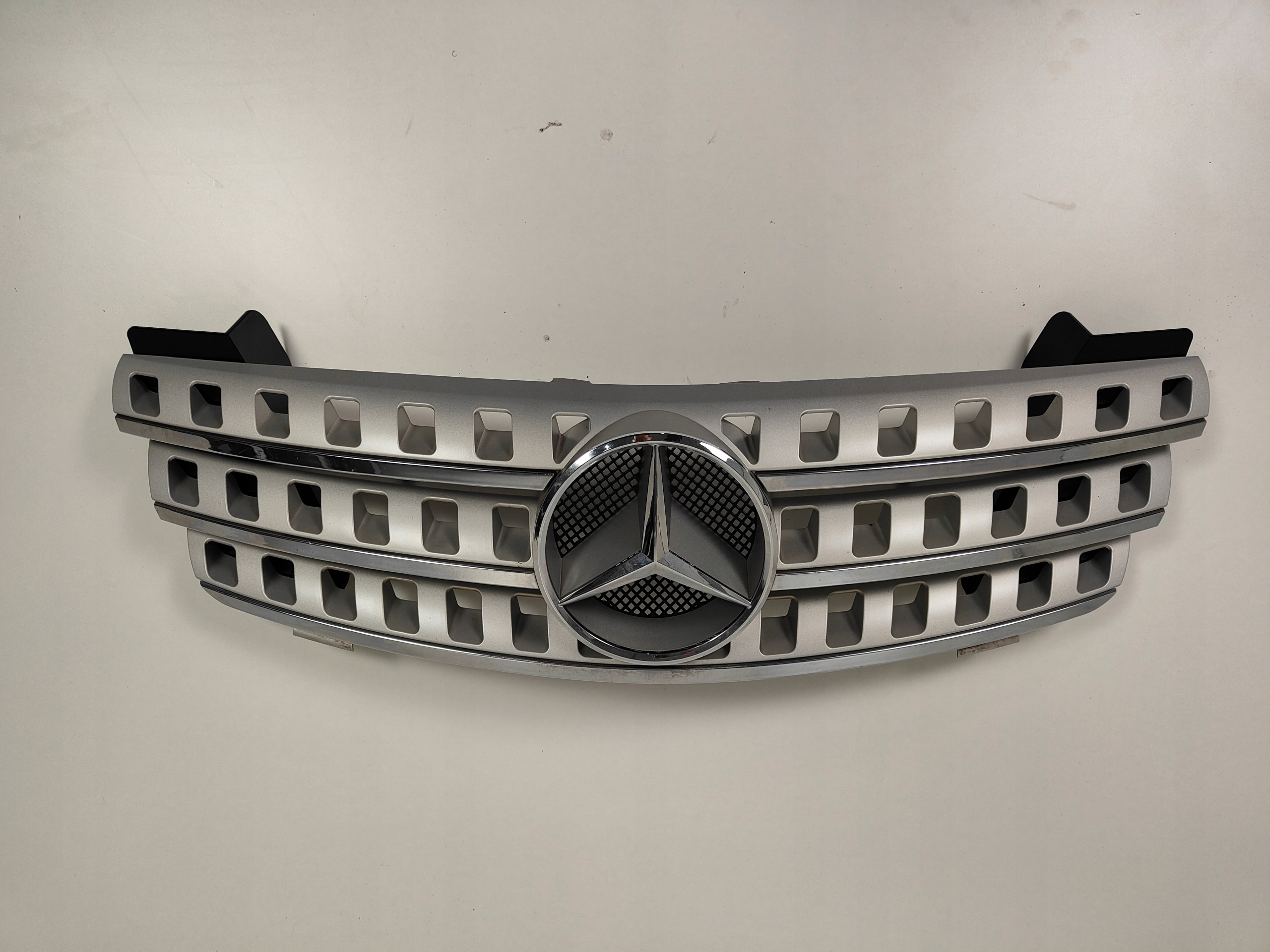 MERCEDES ML W164 ATRAPA KOMPLETNA ORG. A1648880323 A1648800885 ...