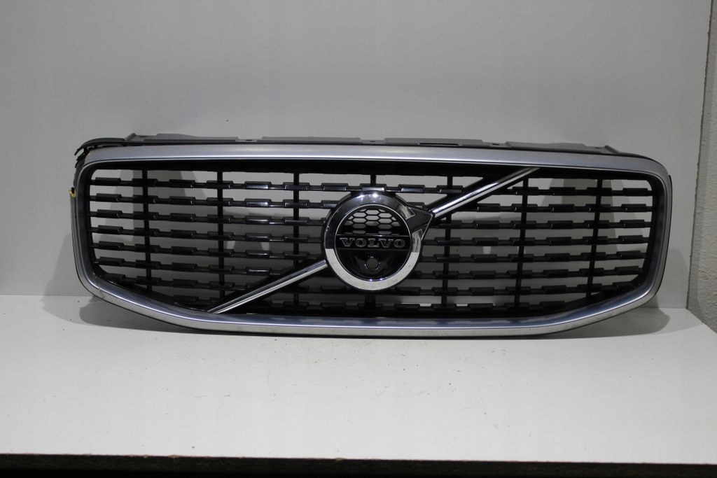ATRAPA GRILL VOLVO XC60 II R DESIGN ORYGINAŁ • Cena, Opinie - Allegro
