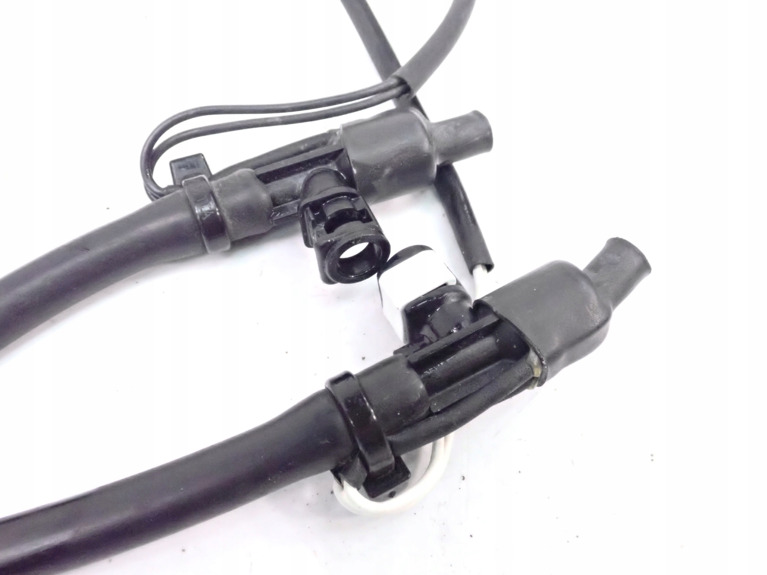 A2228607300 A2228607300 - Розподільник рідини MERCEDES W222 A2228607300 ...