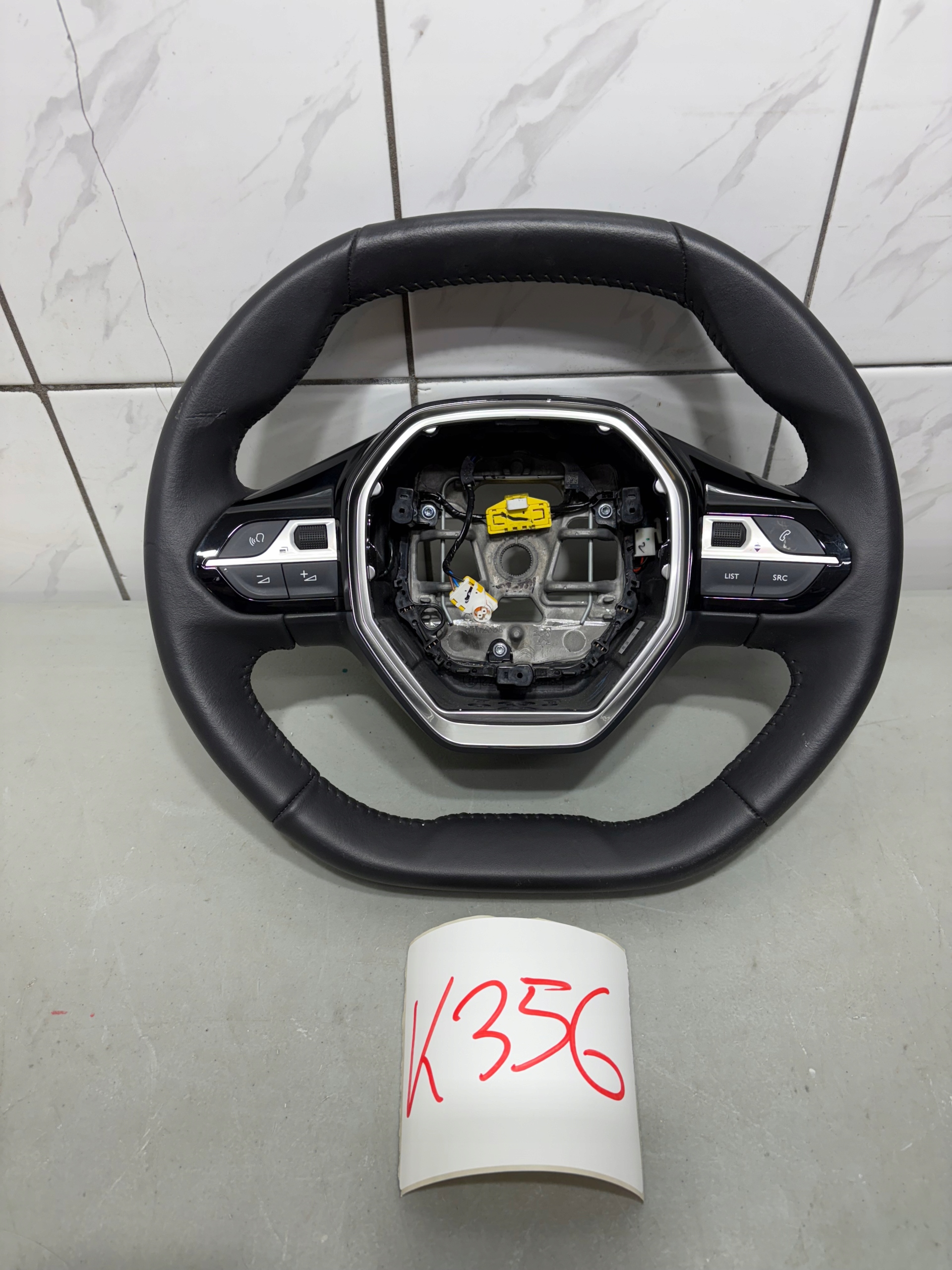 PEUGEOT 208 II 98546457ZD KIEROWNICA MULTIFUNKCJA EUROPA ORYGINAŁ K356 • Cena, Opinie - Allegro